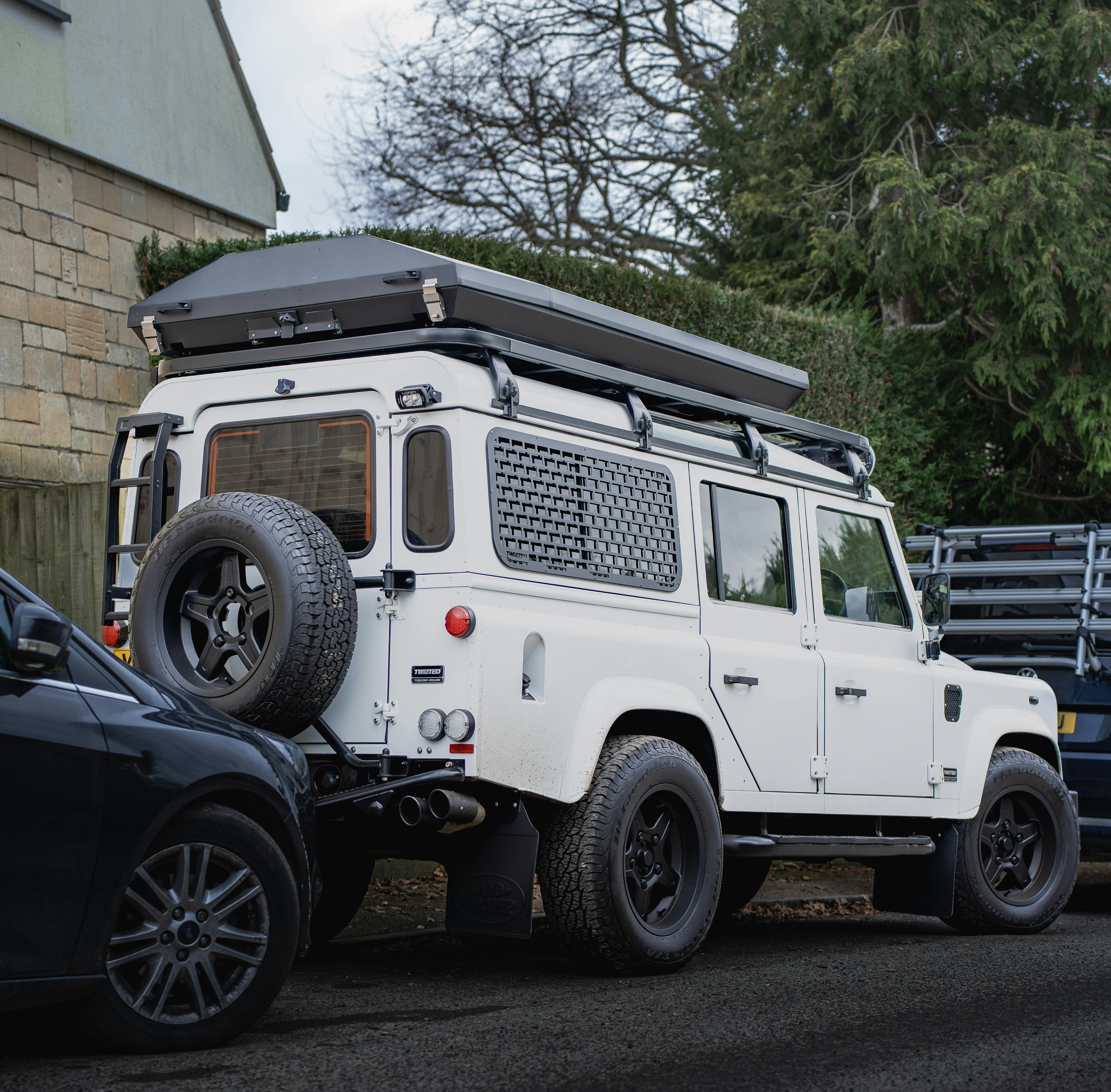 Land Rover Defender Photos, Download The BEST Free Land Rover Defender ...