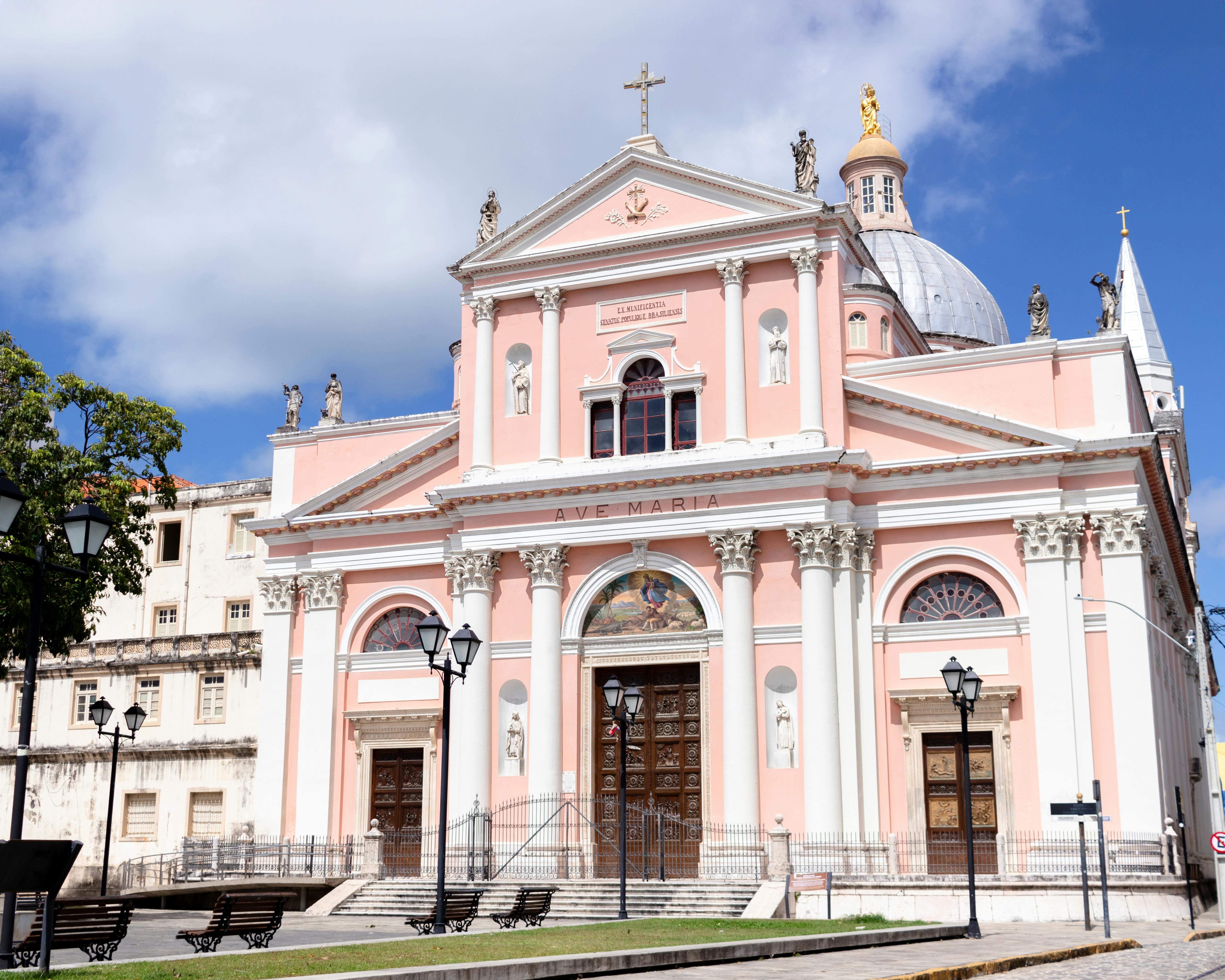 Pink Church in Sunlight · Free Stock Photo