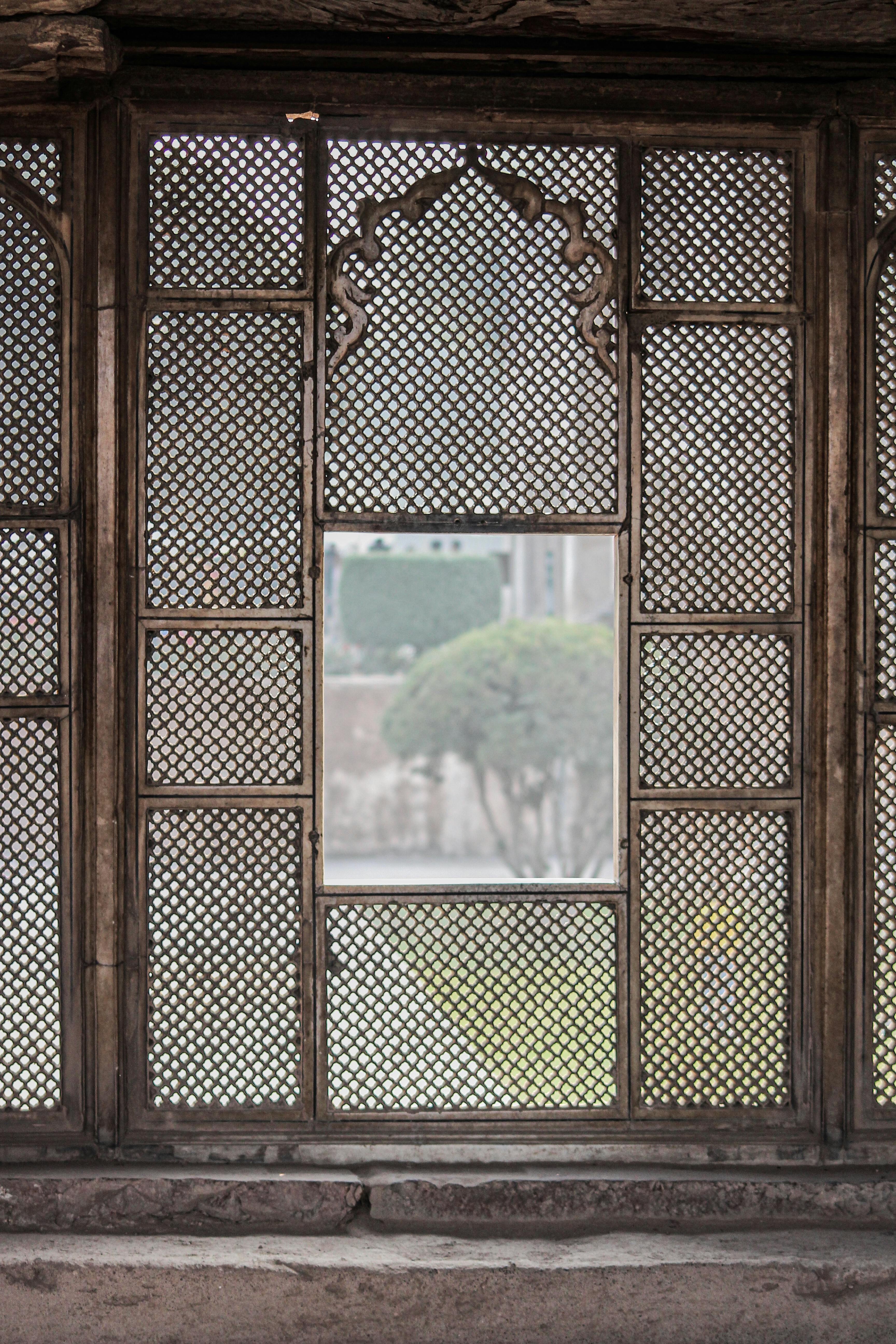 Lattice of a Window in Lahore Fort · Free Stock Photo