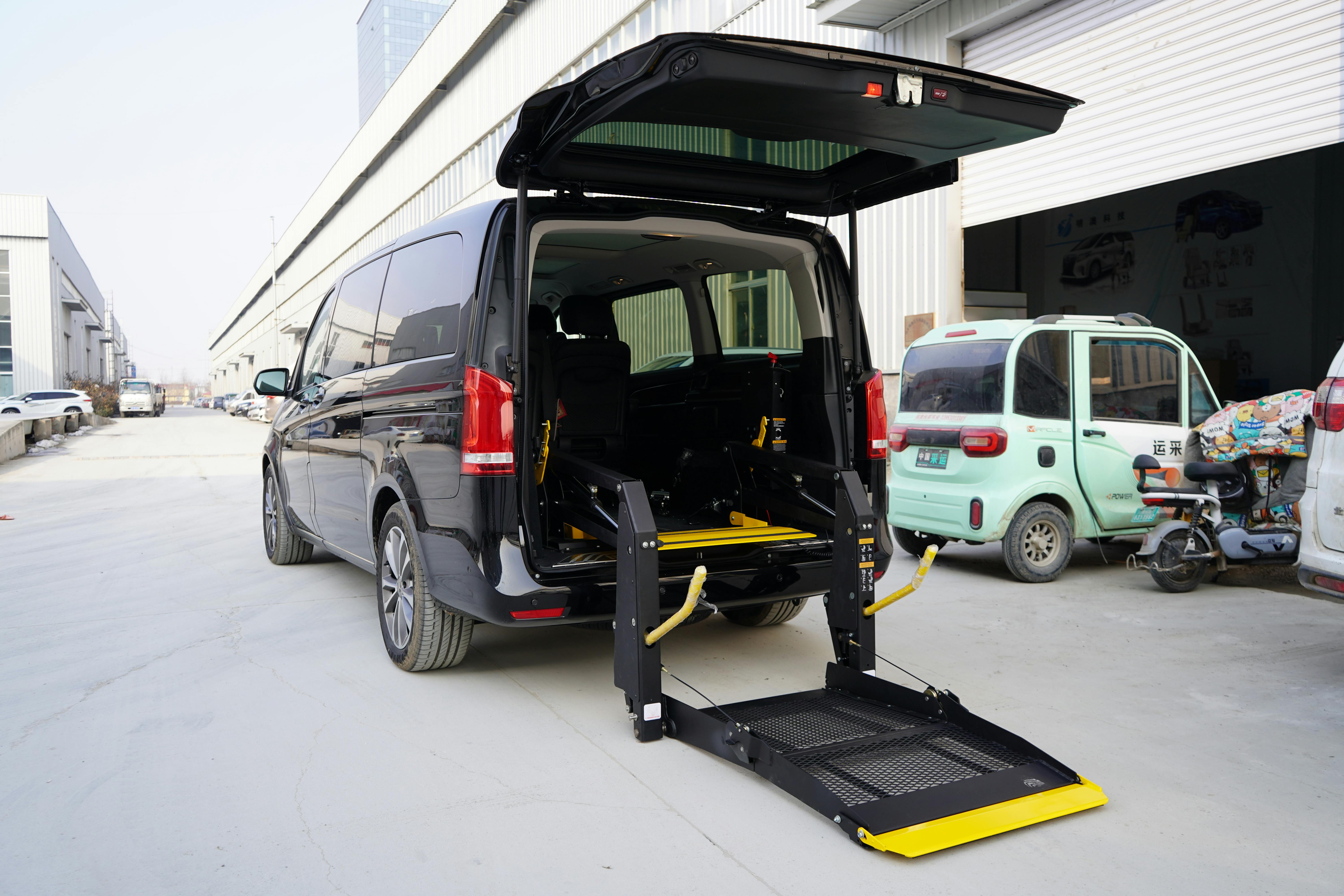 Black Van with Lift Platform · Free Stock Photo
