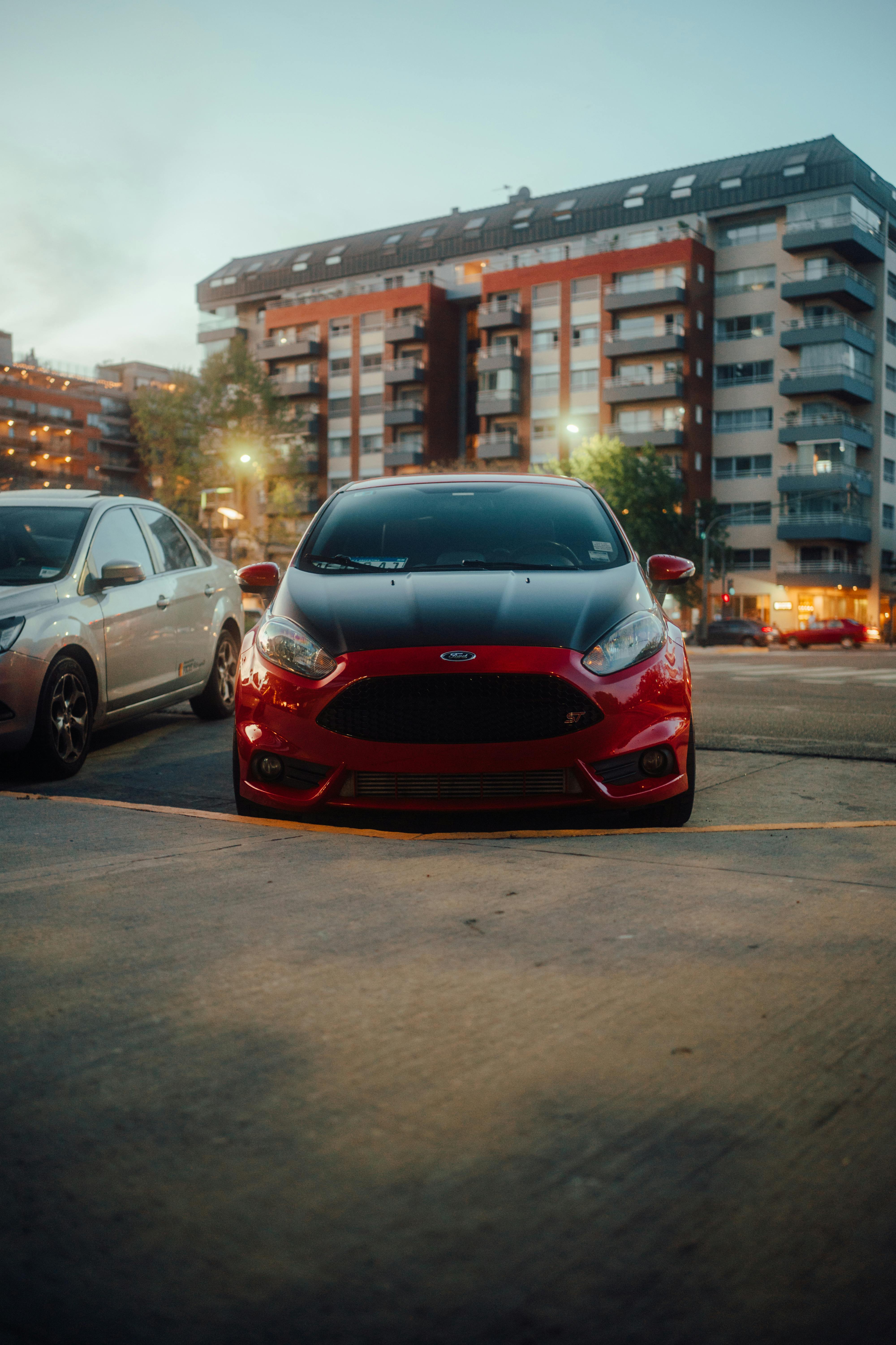 100.000+ Foto Mobil Sport Terbaik · Unduh Gratis 100% · Foto Stok Pexels