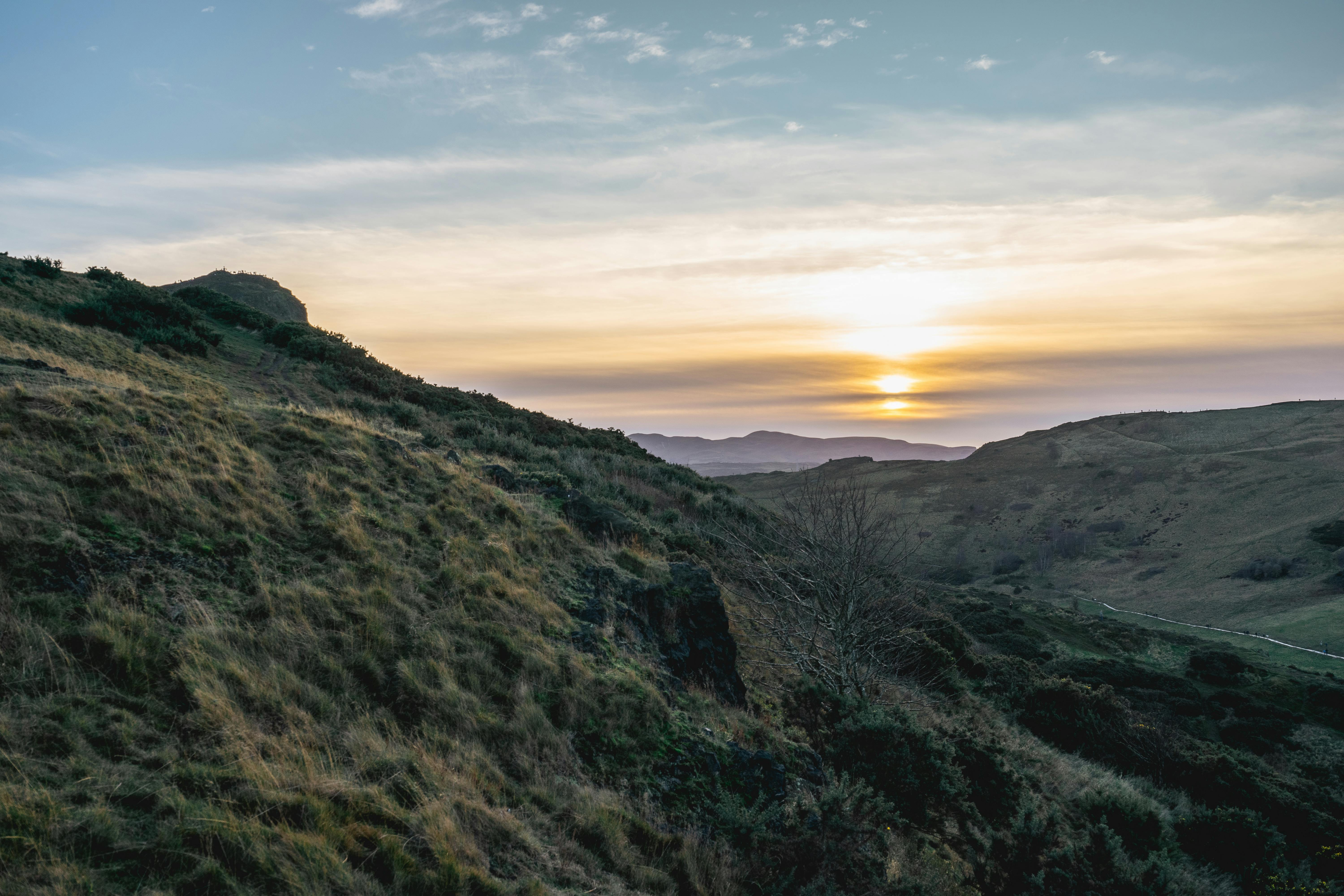 Sunset at Arthur's Seat in Edinburgh Scotland. · Free Stock Photo