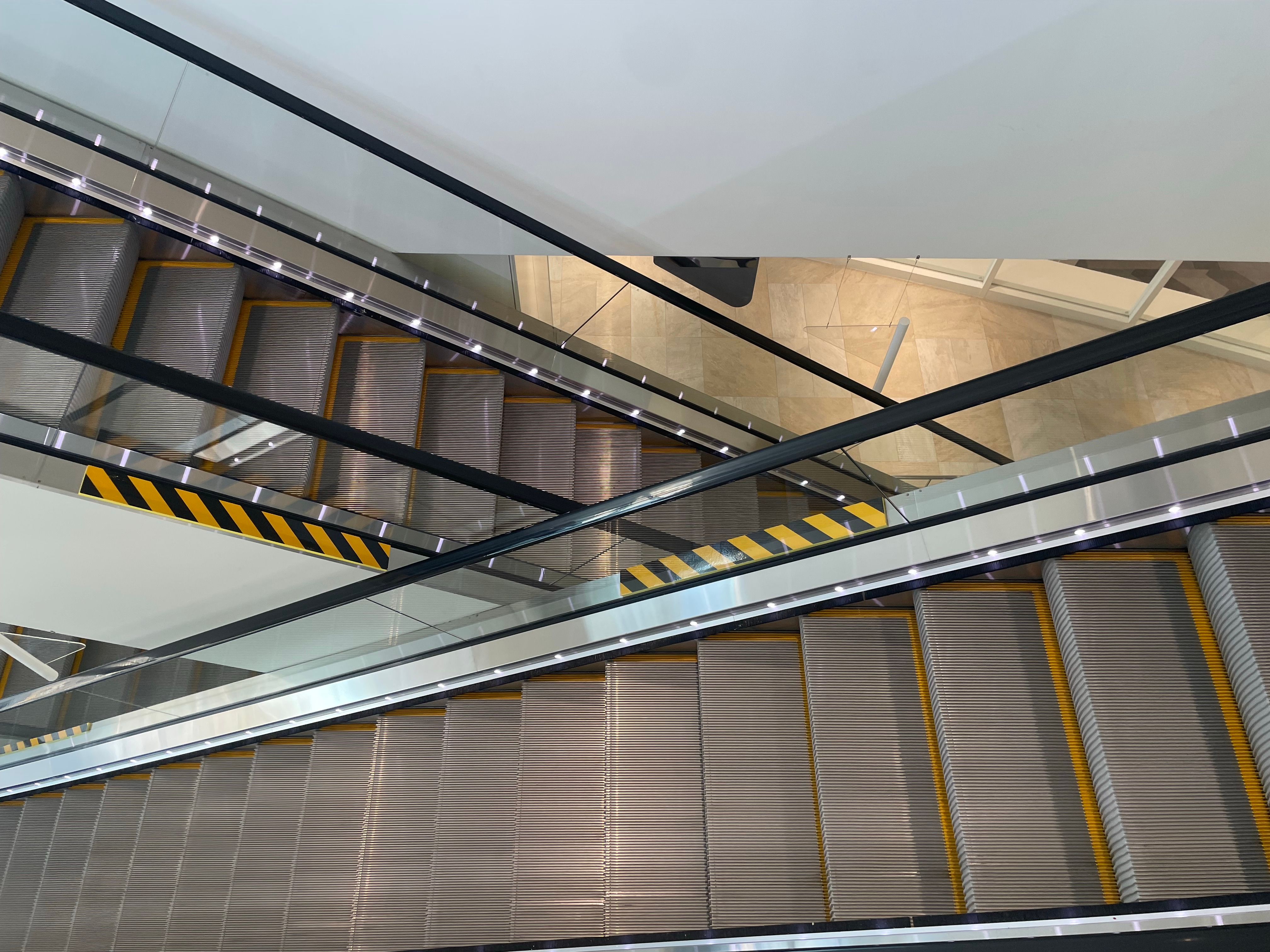 View of an Escalator · Free Stock Photo