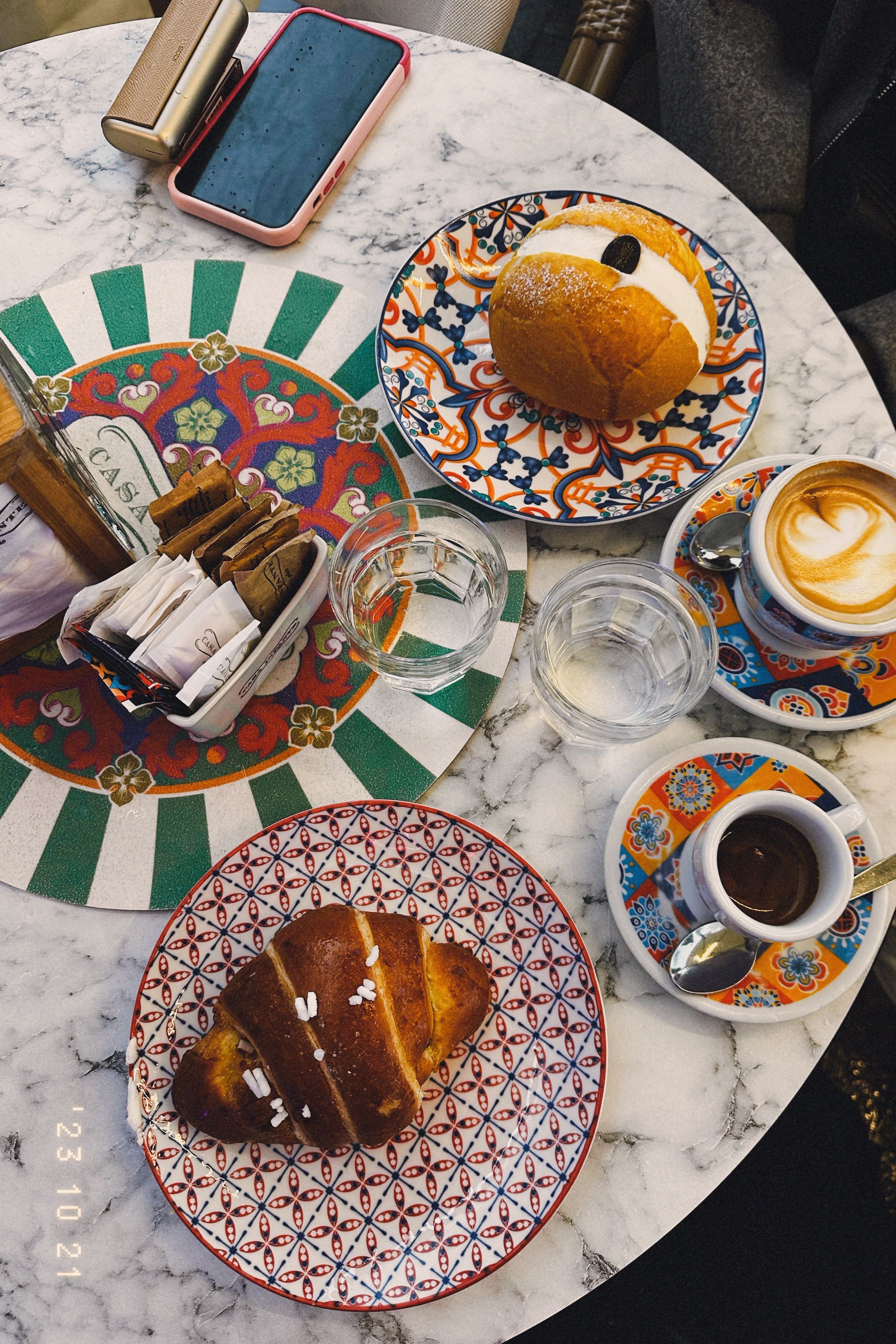 Naples Cafe Photos, Download The BEST Free Naples Cafe Stock Photos ...