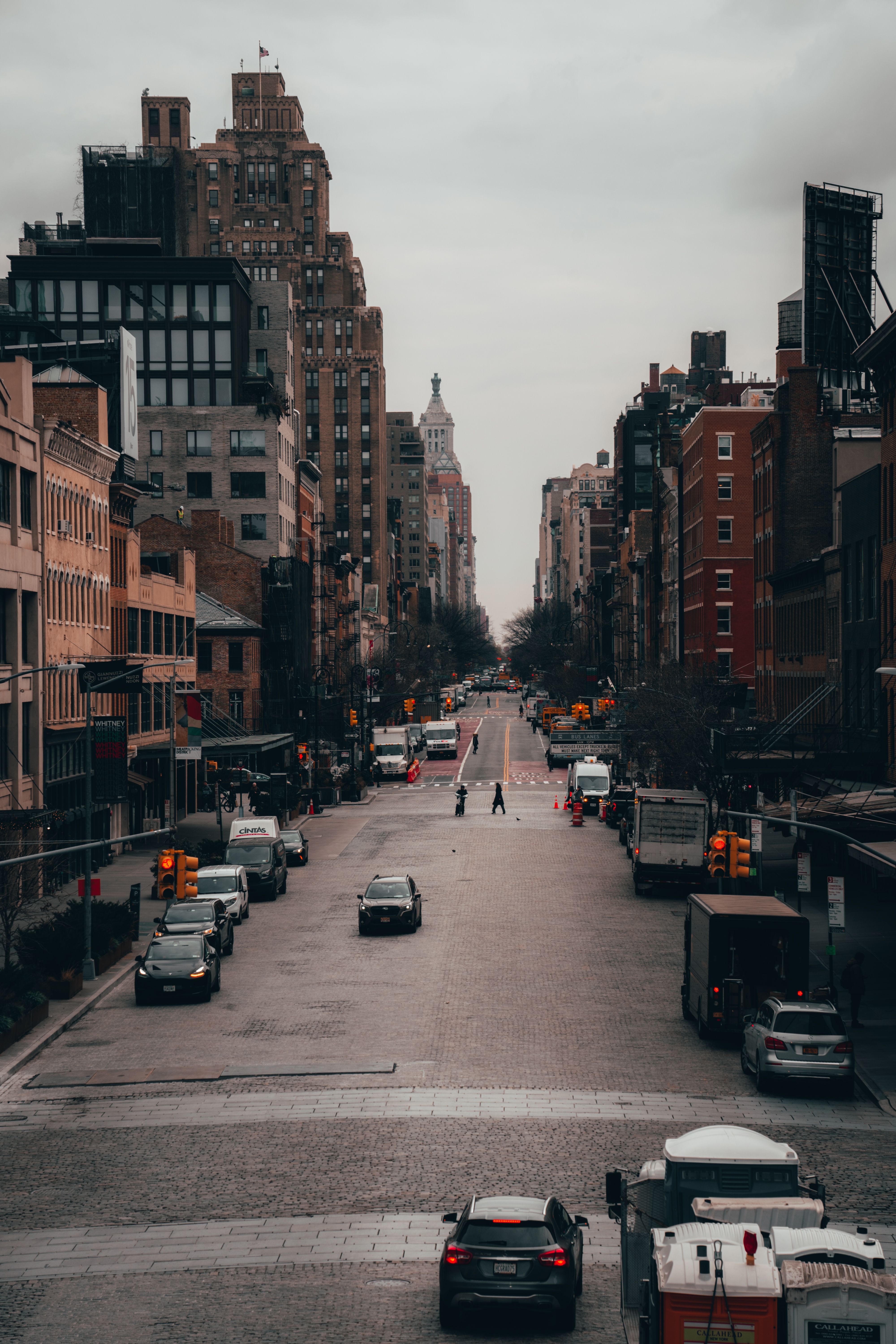 Straight New York Street · Free Stock Photo