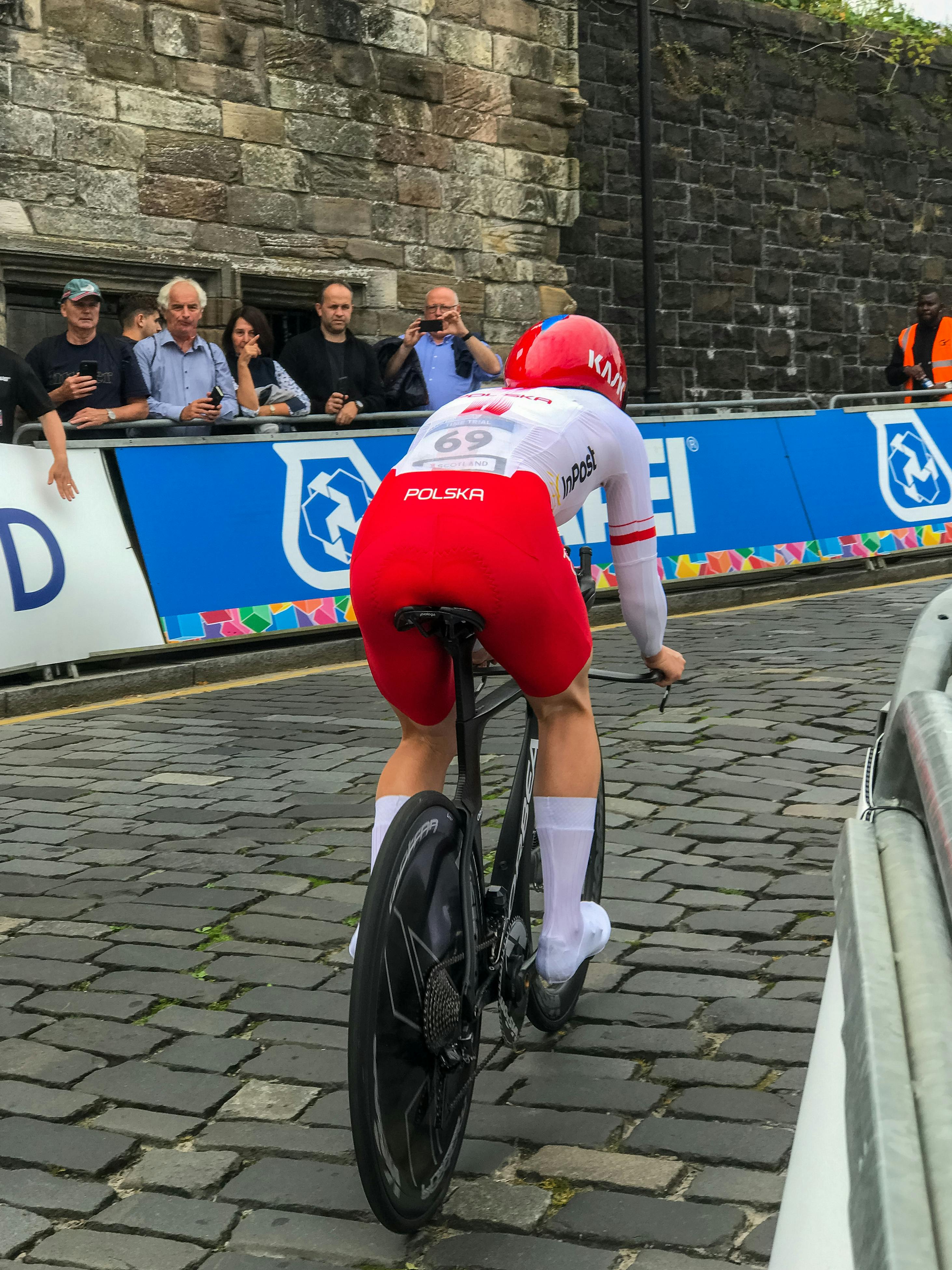 Back View of Cyclist in Time Trial Race · Free Stock Photo