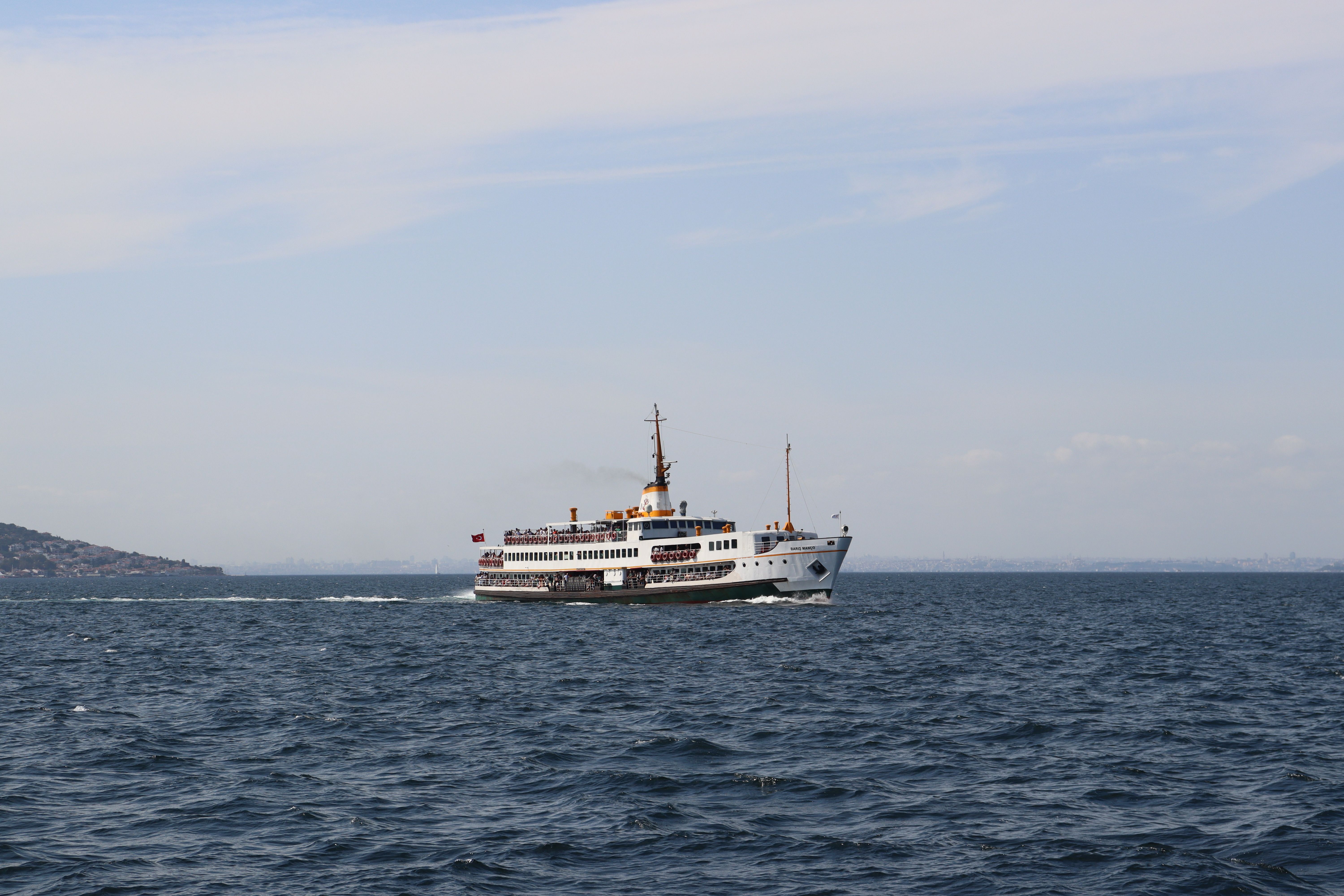 Foto de stock gratuita sobre agua, armada, barca, barco, bósforo ...