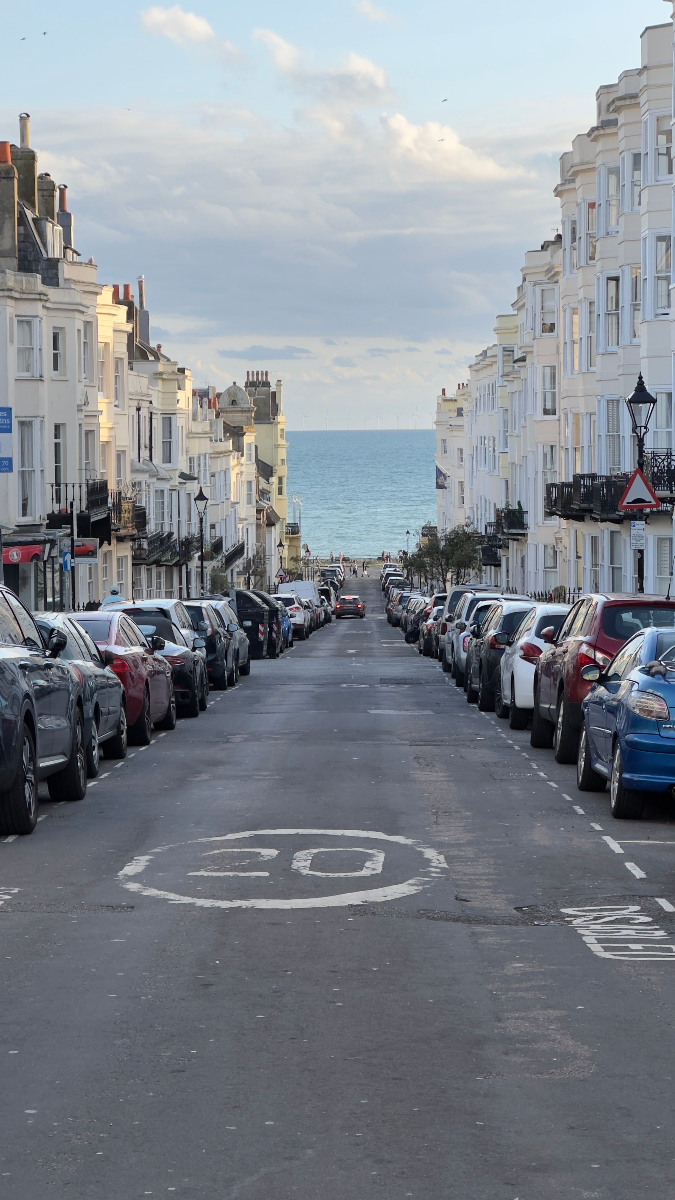 Straight City Street Leads at Ocean · Free Stock Photo