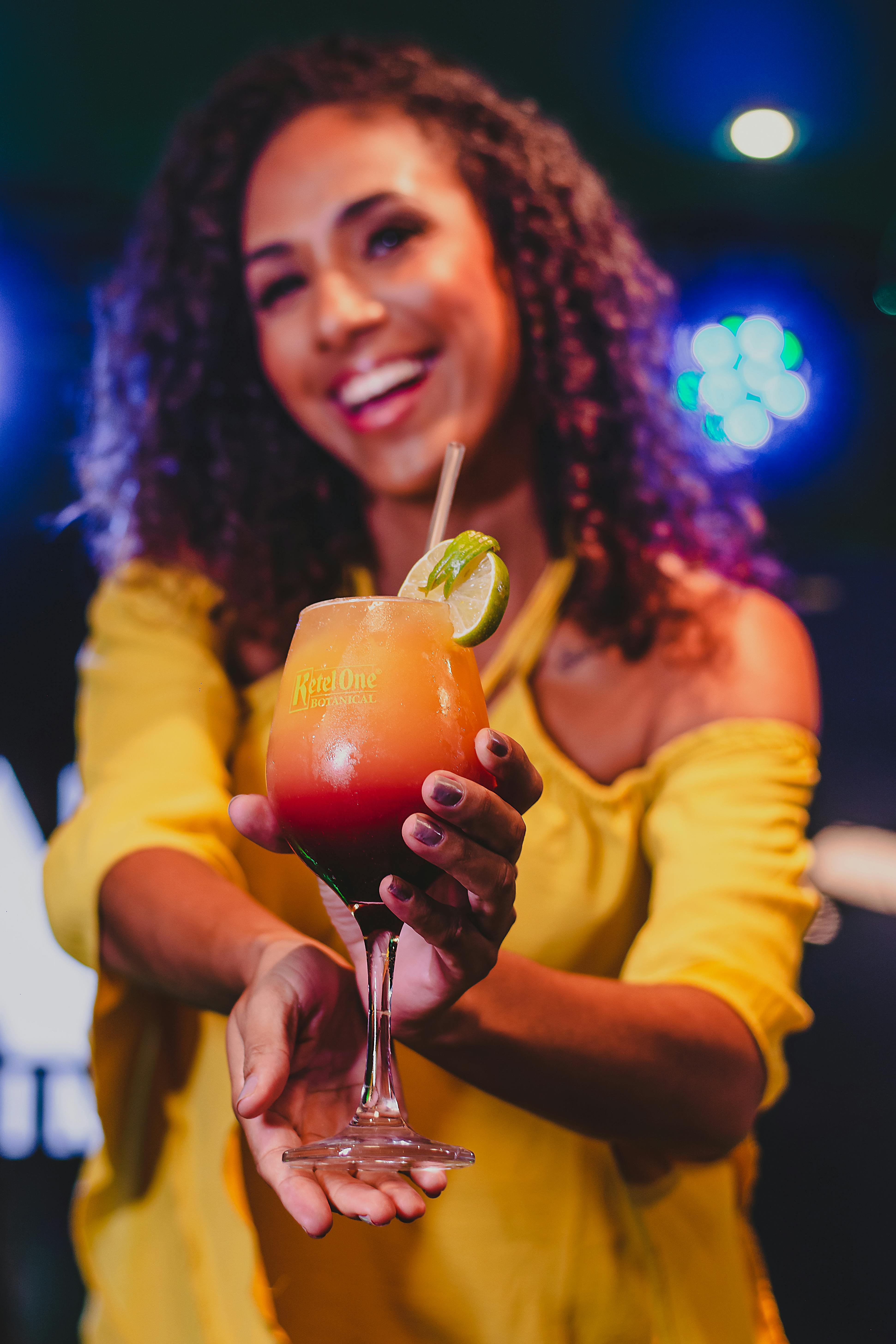 Photo gratuite de #intérieur, alcool, amusement, bar, boire, boisson ...