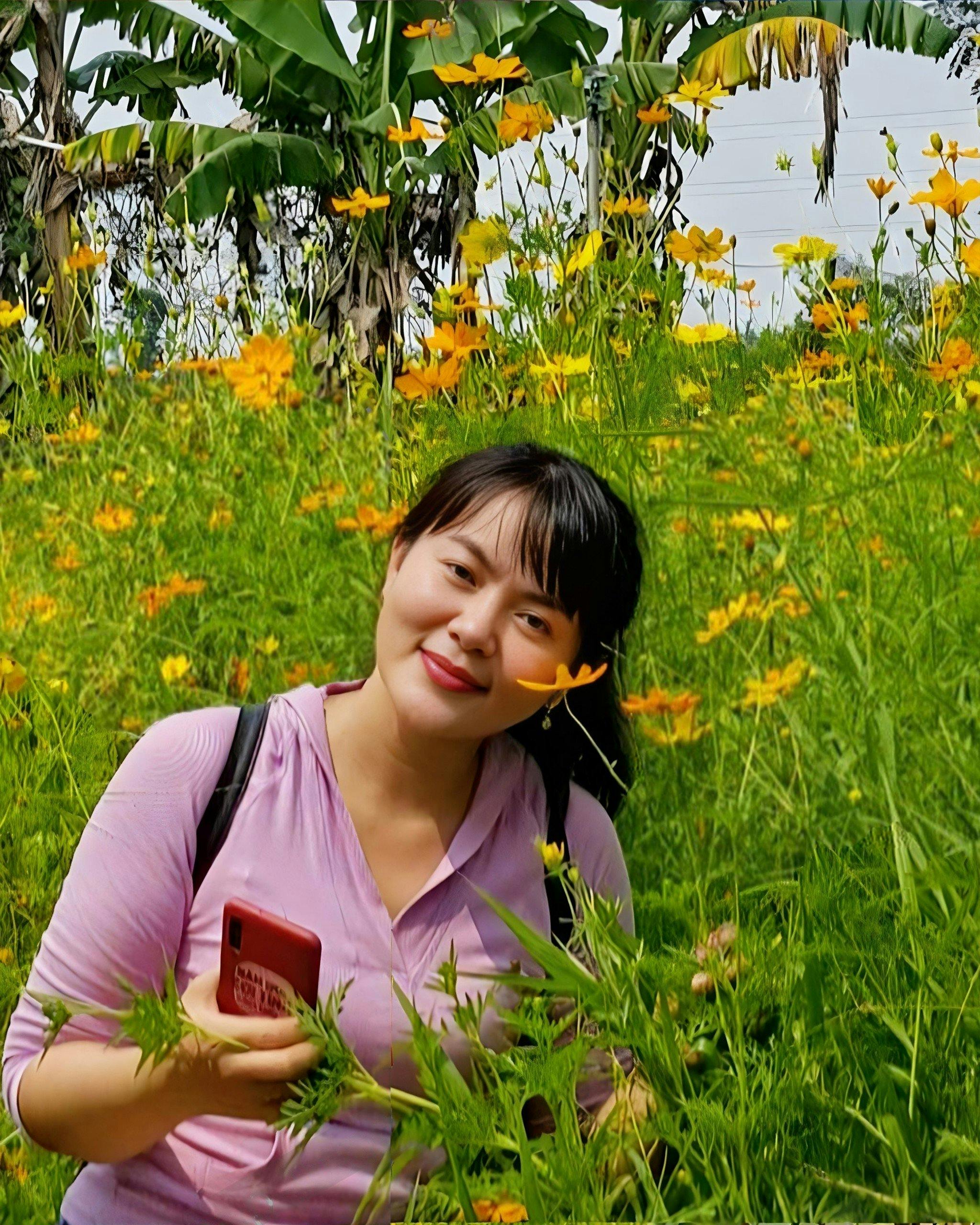 Daily Life 4 Photos & Videos Collected by Tuyet Le