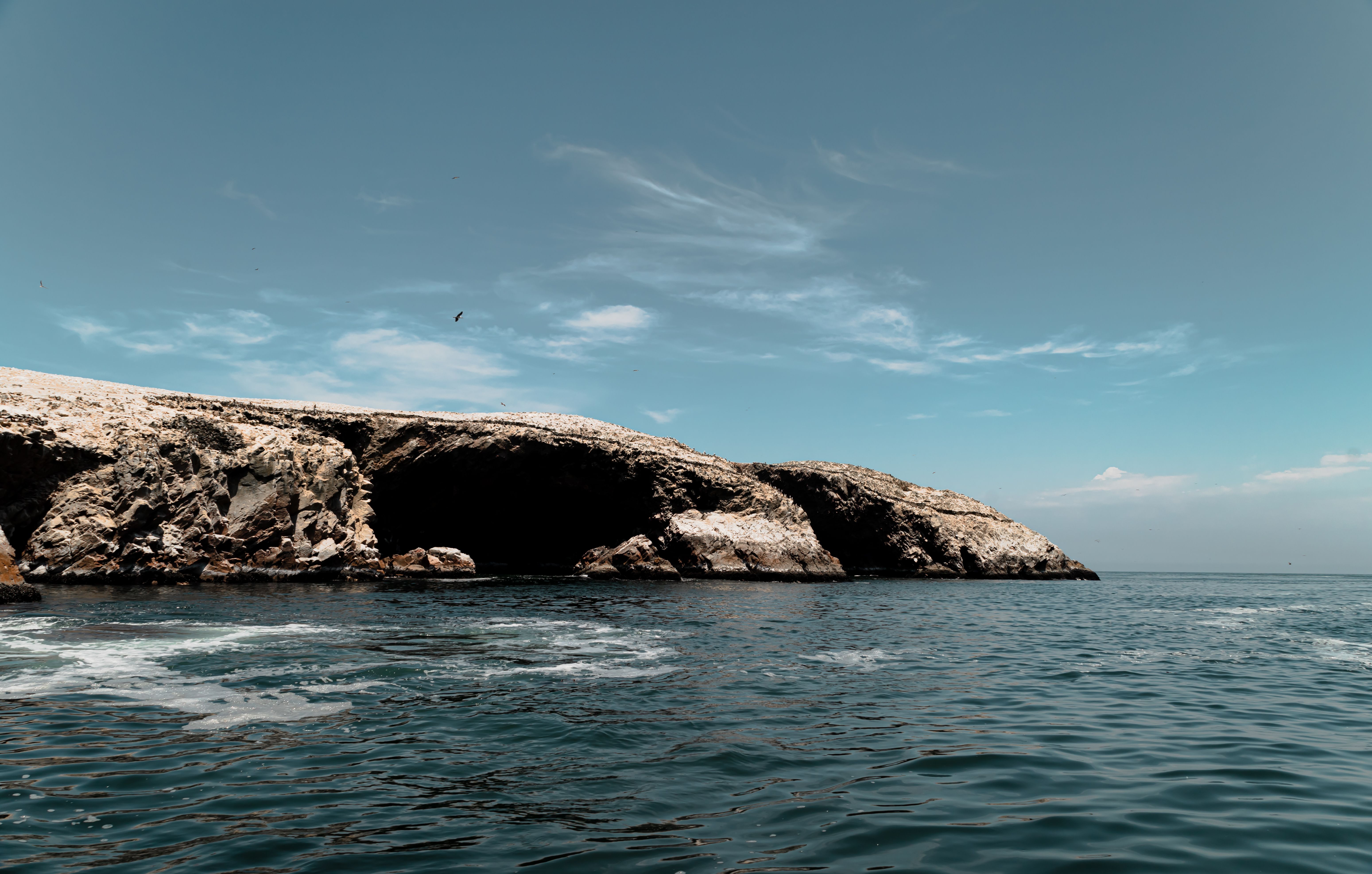 The island | Paracas, Pérú · Free Stock Photo
