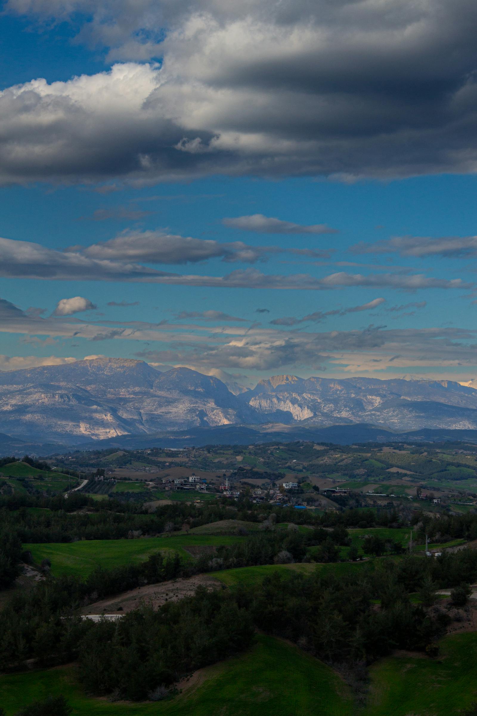 Green Valley Photos, Download The BEST Free Green Valley Stock Photos ...