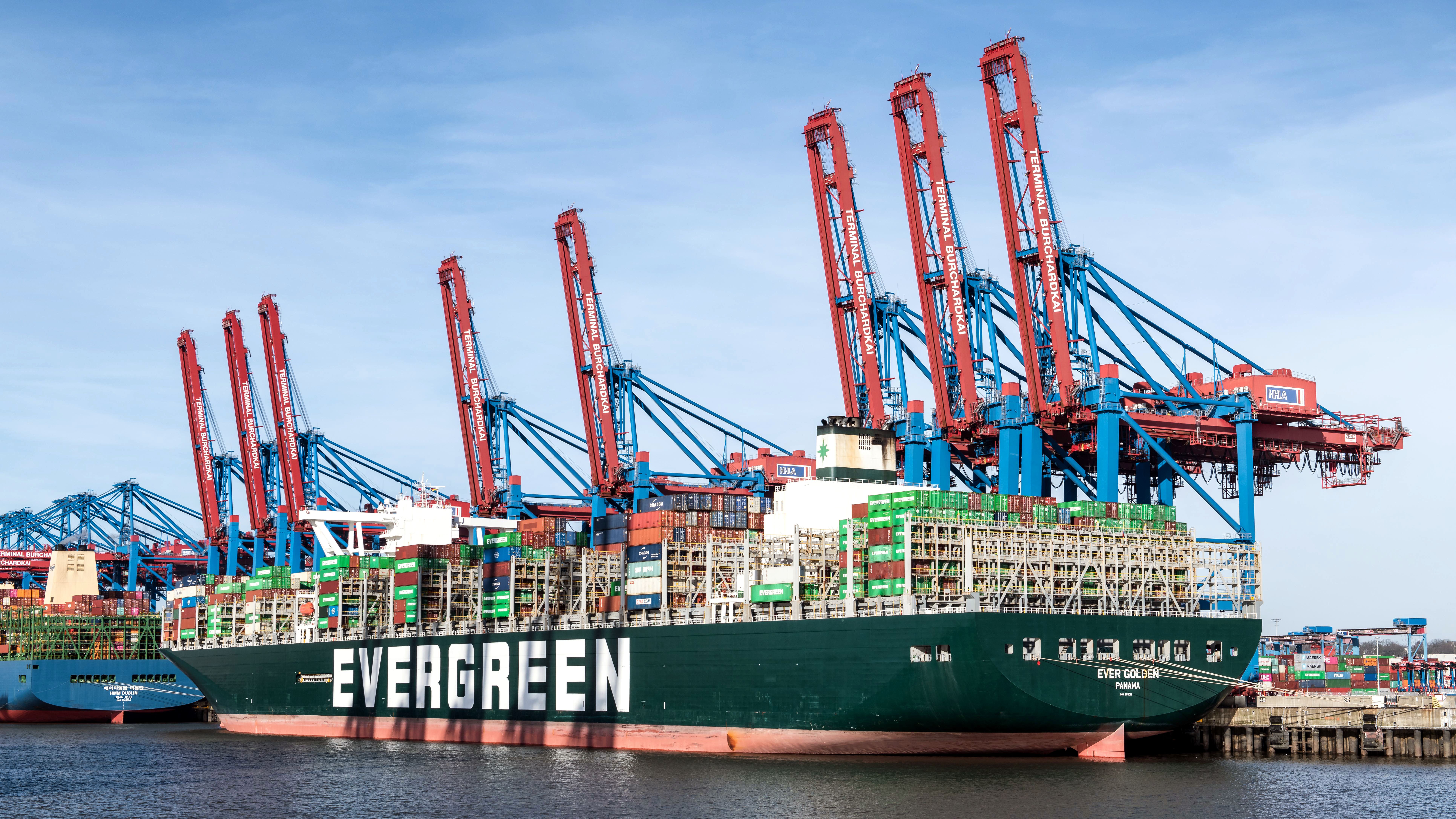 Foto de stock gratuita sobre alemania, astillero, barco de carga, barco ...