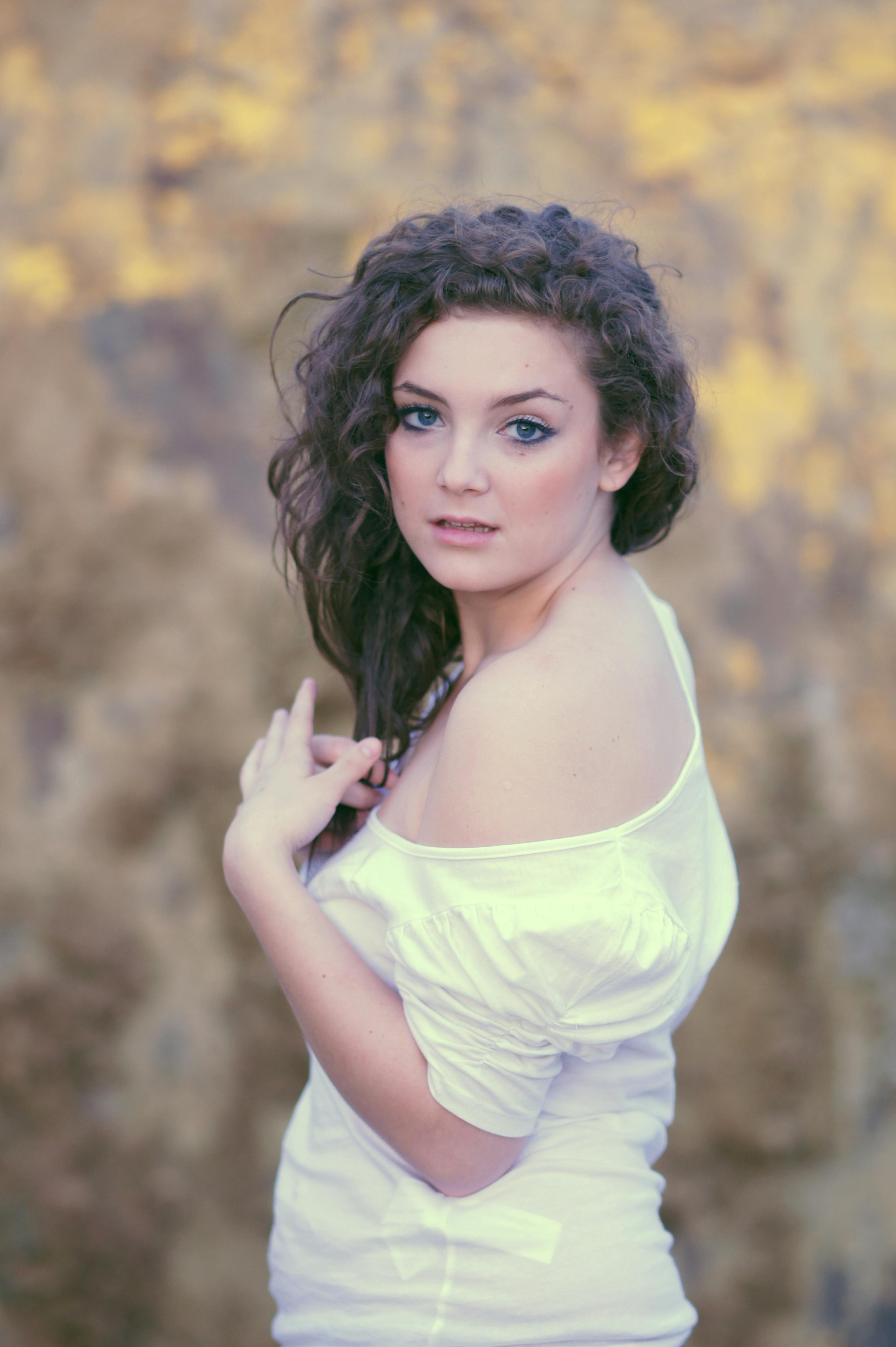 Women Smailing Photos, Download The BEST Free Women Smailing Stock ...