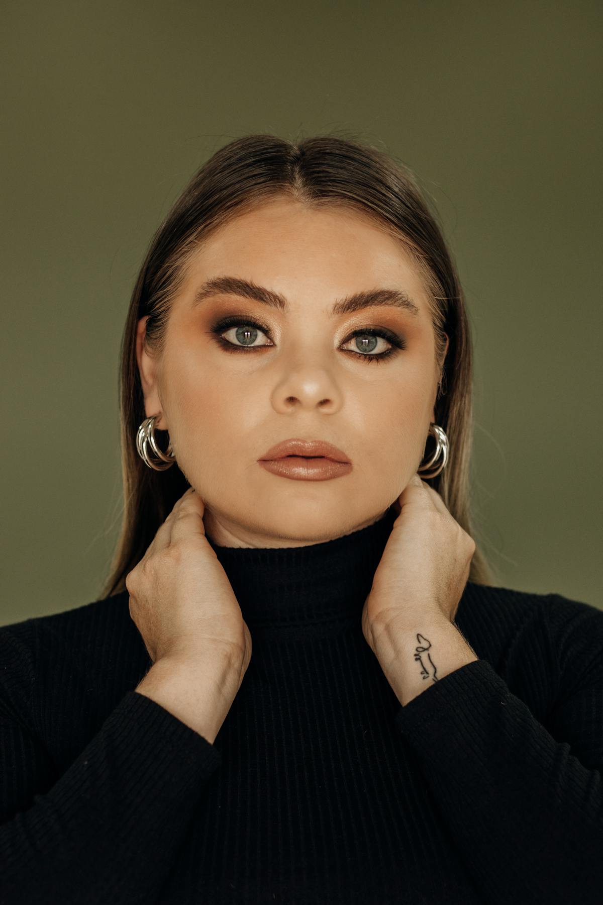 Necked Woman Photos, Download The BEST Free Necked Woman Stock Photos ...