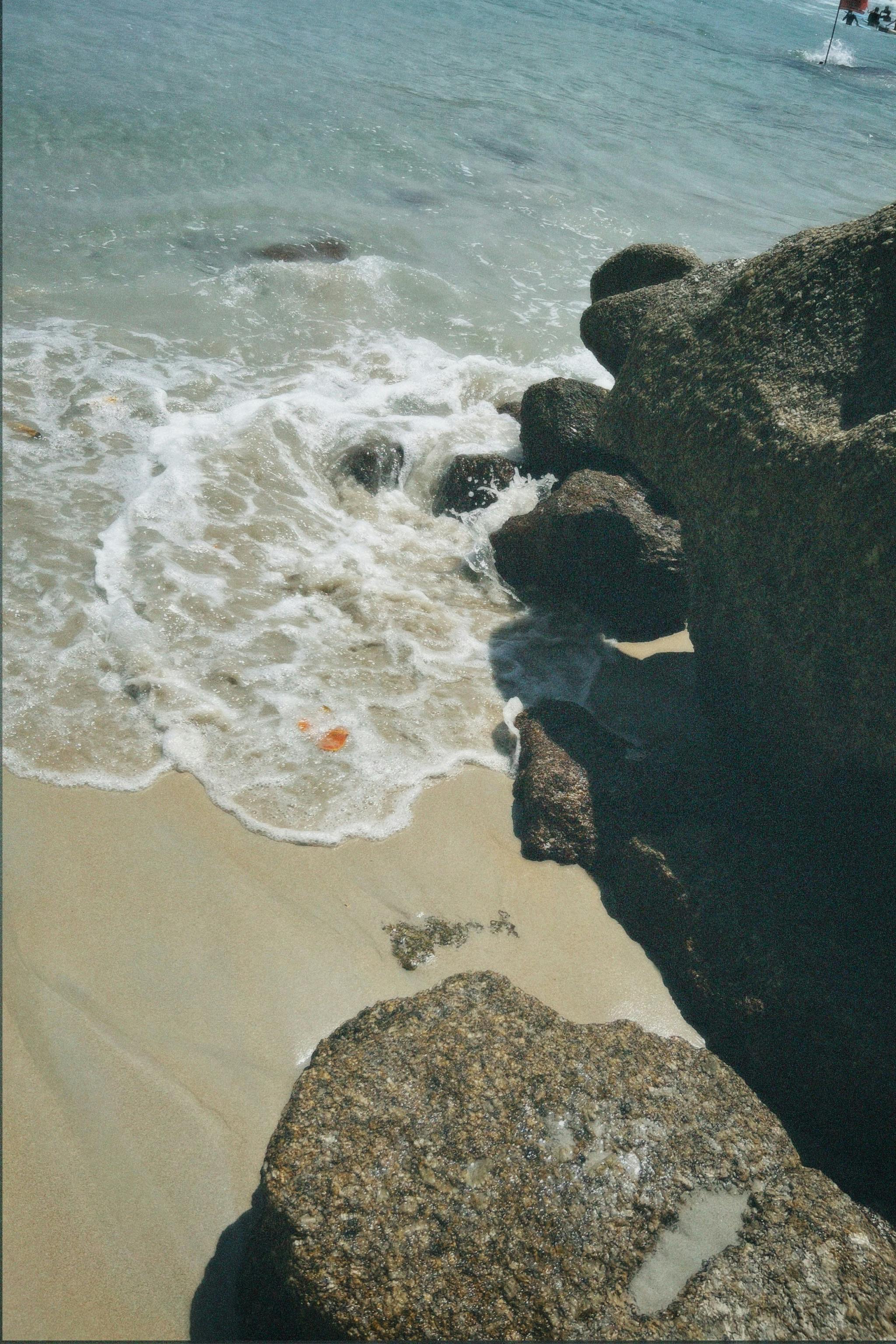 Brown Stones Seaside · Free Stock Photo