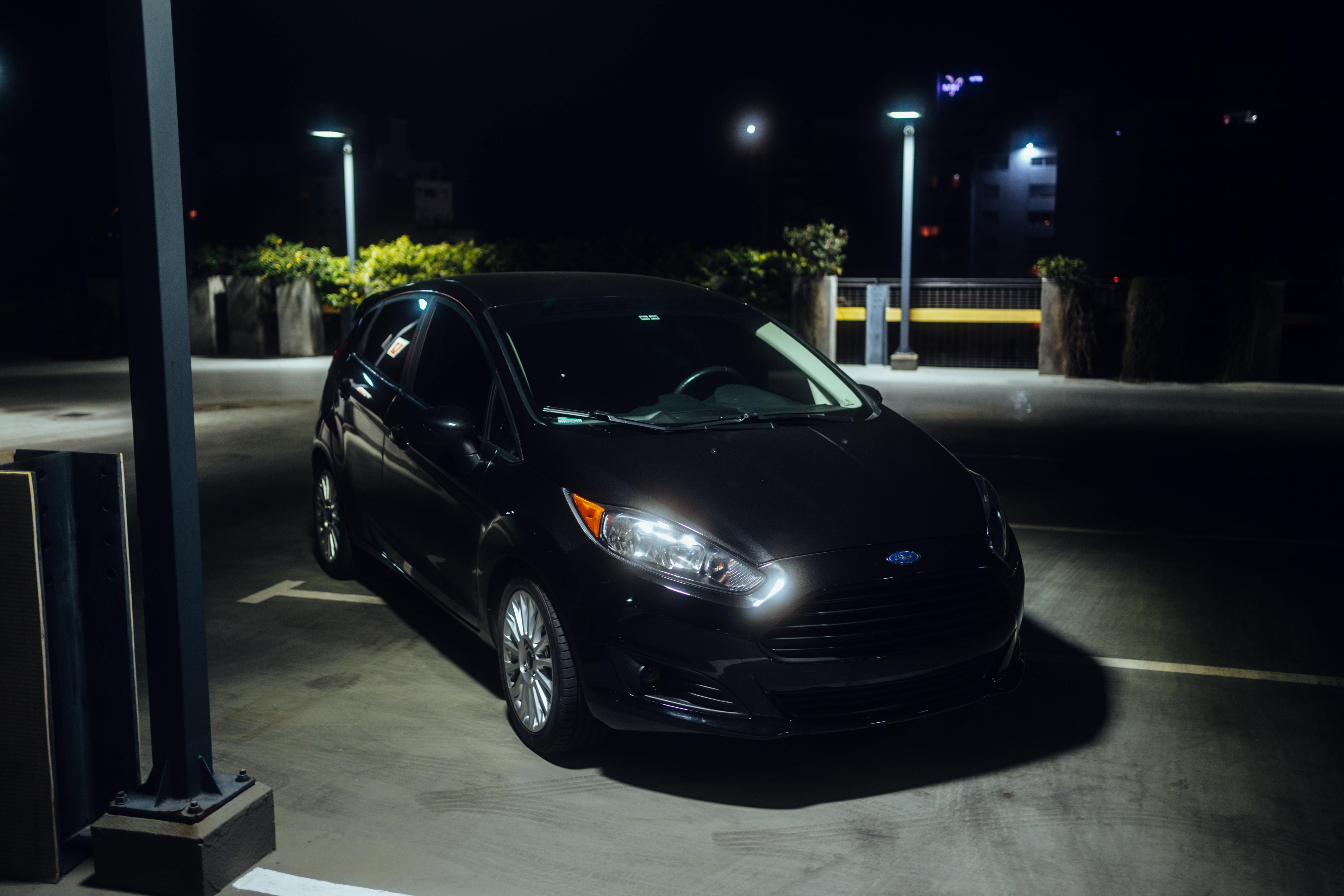Car Headlights Photos, Download The BEST Free Car Headlights Stock ...