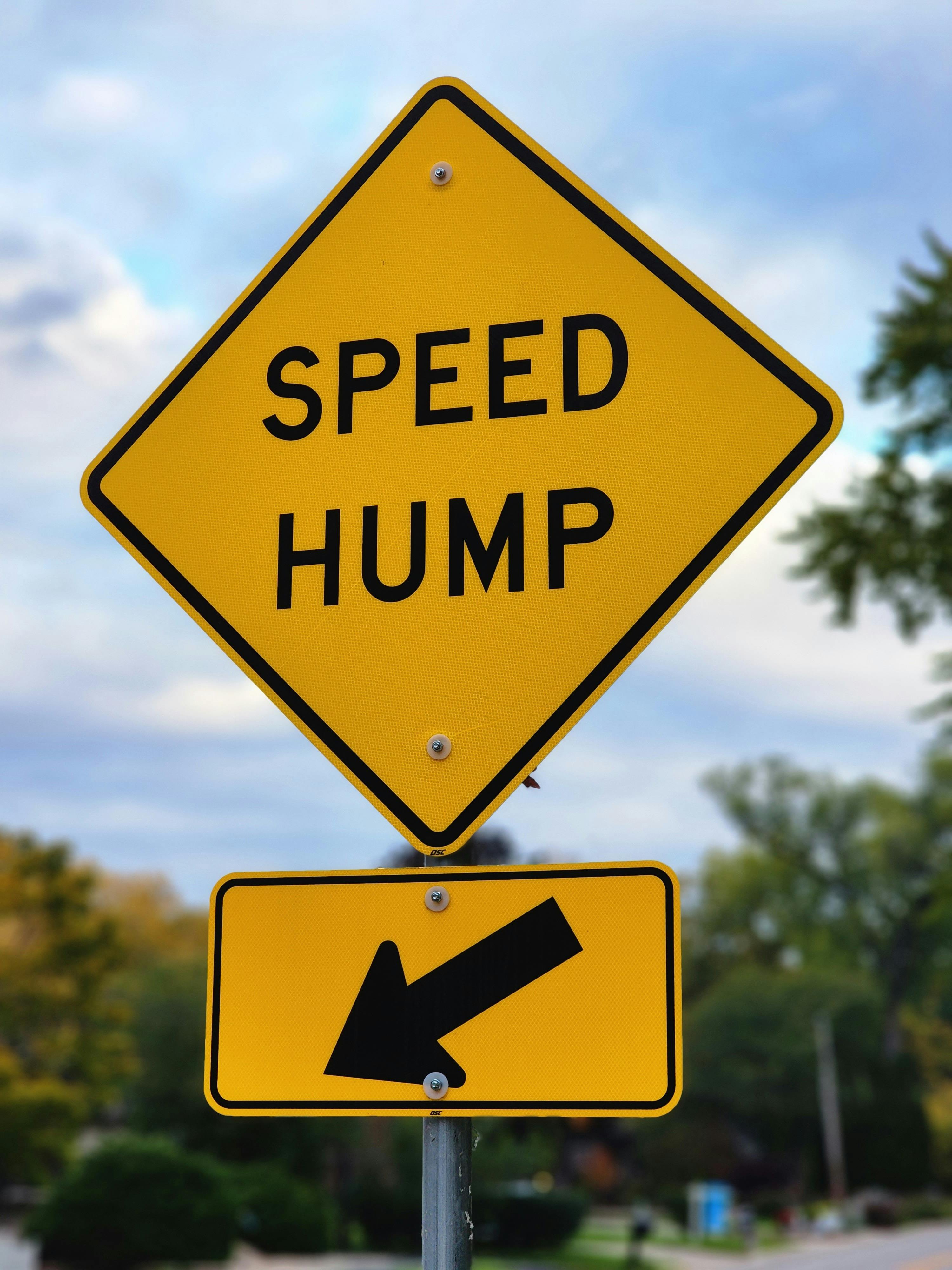 Road Sign with Text and Arrow · Free Stock Photo