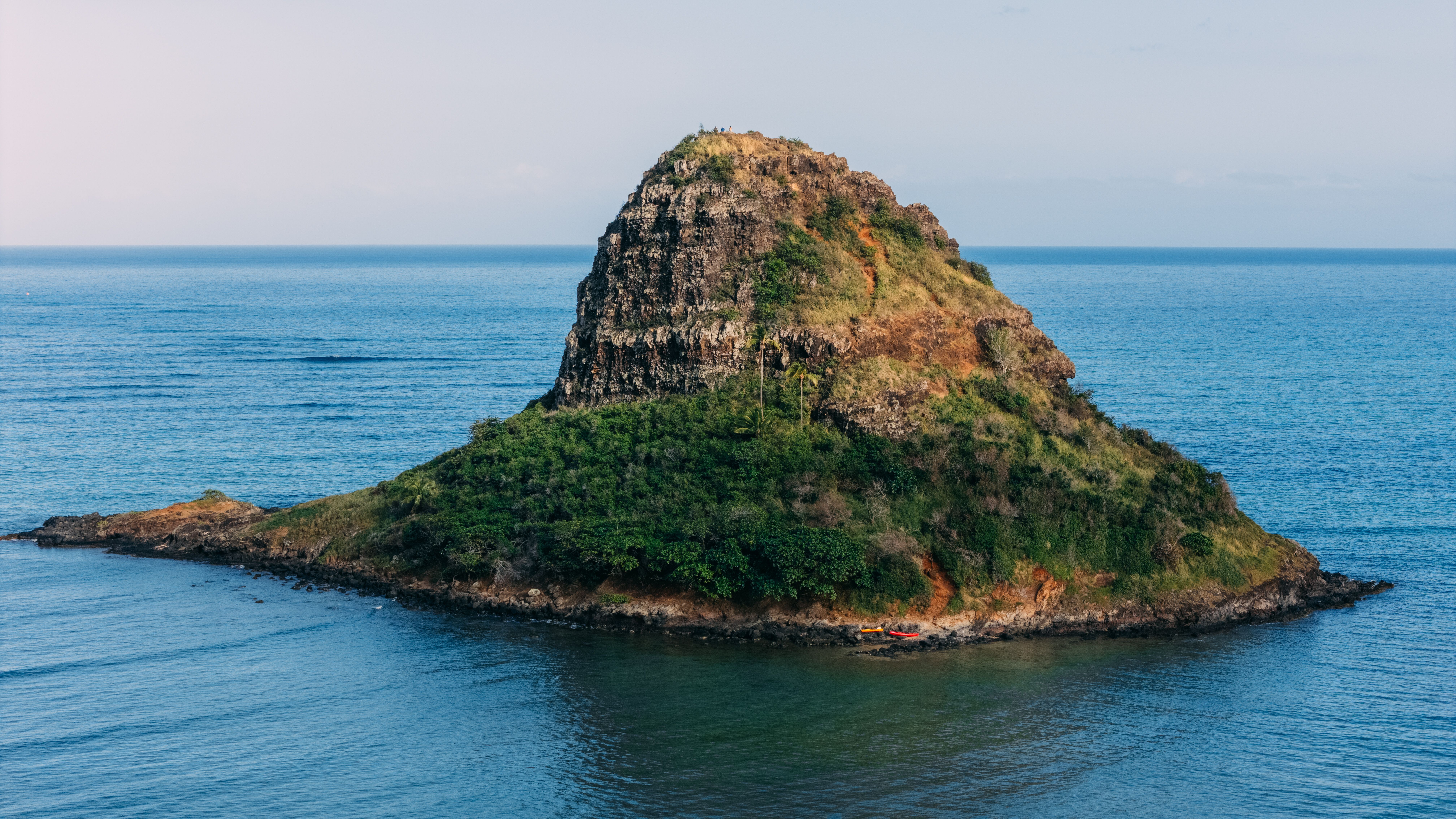 Biggest Island Photos, Download The BEST Free Biggest Island Stock ...