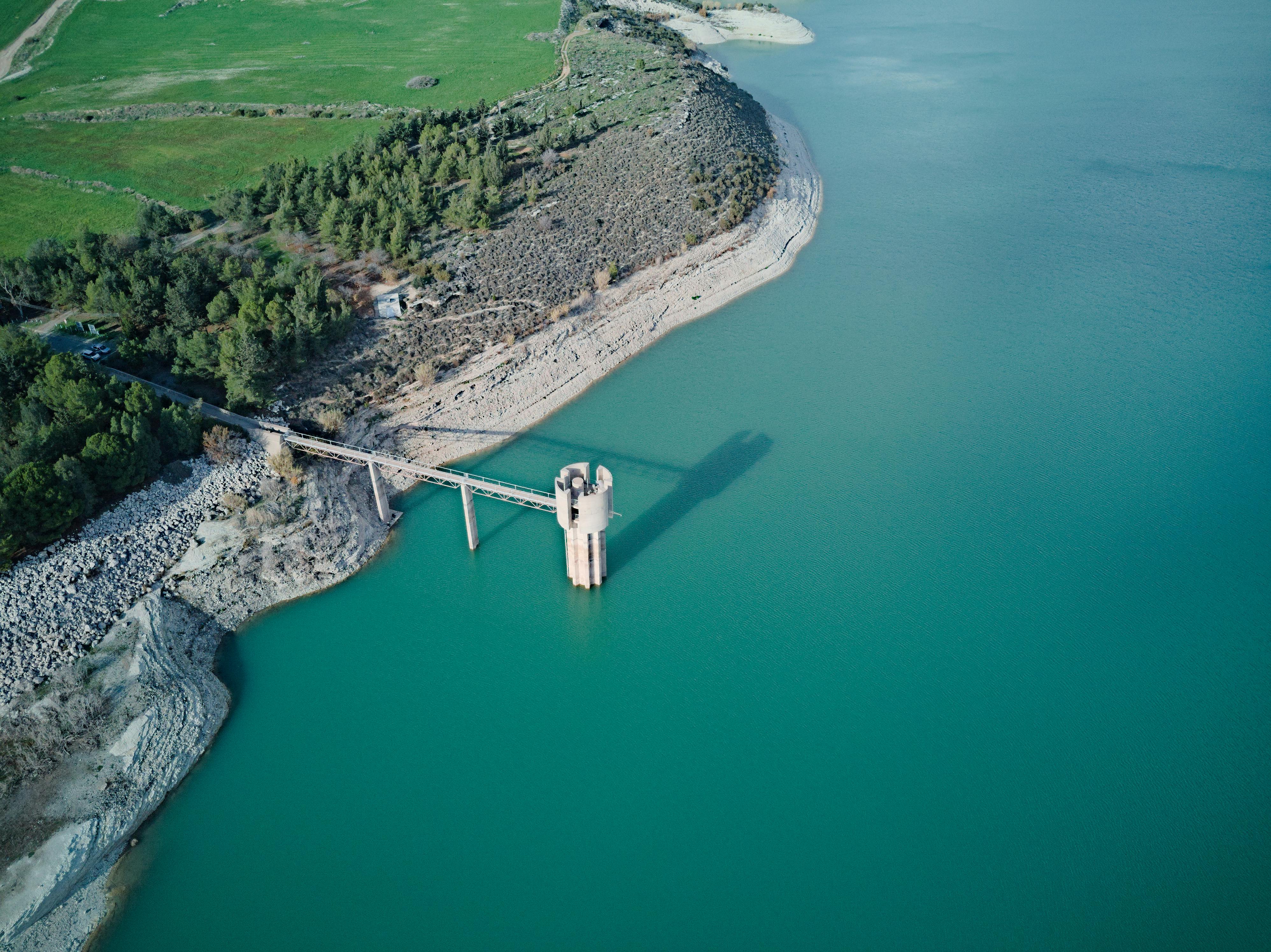 Hydroelectric Power Station on Sea · Free Stock Photo