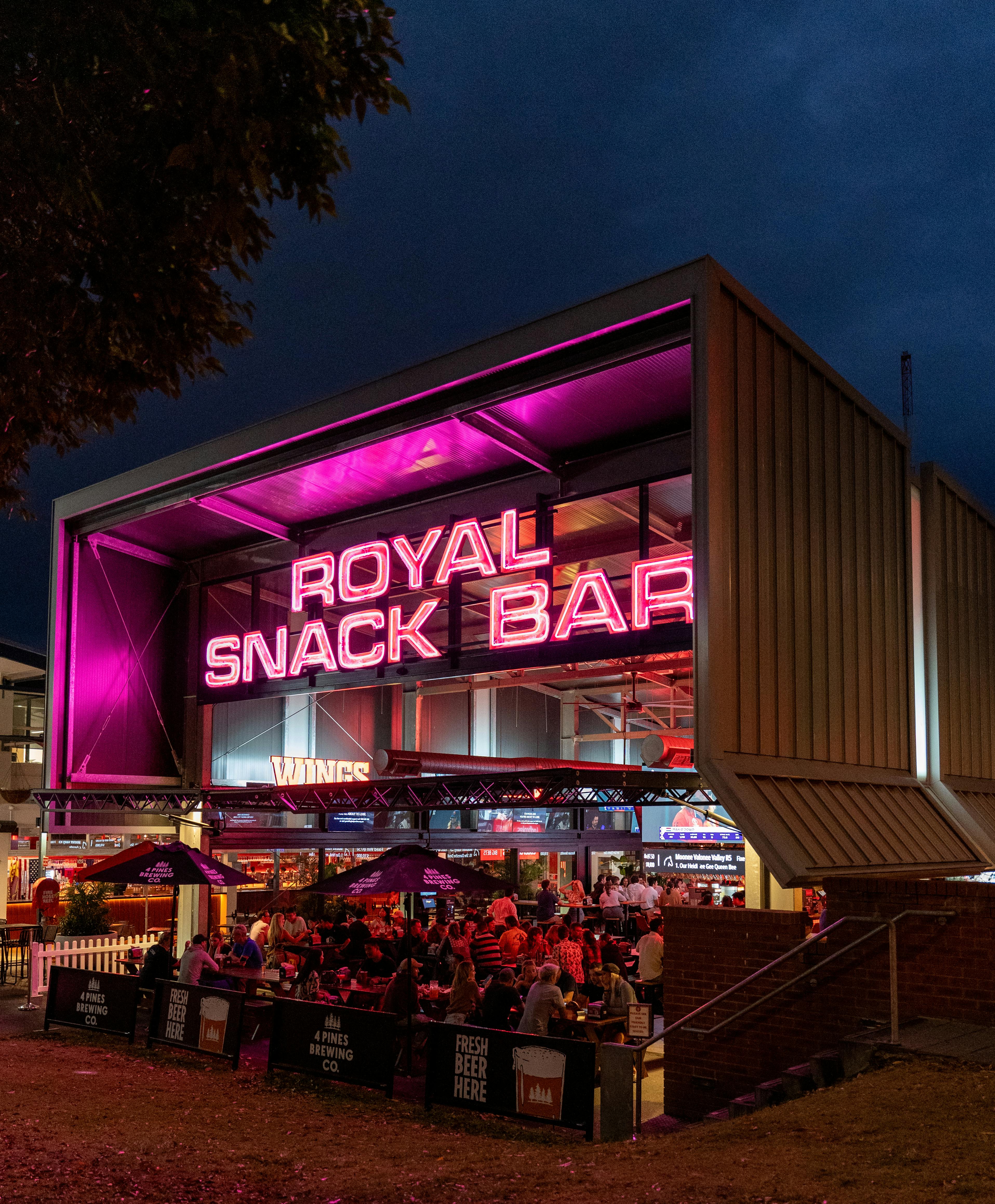Royal Snack Bar in Bowen Hills in Australia at Night · Free Stock Photo