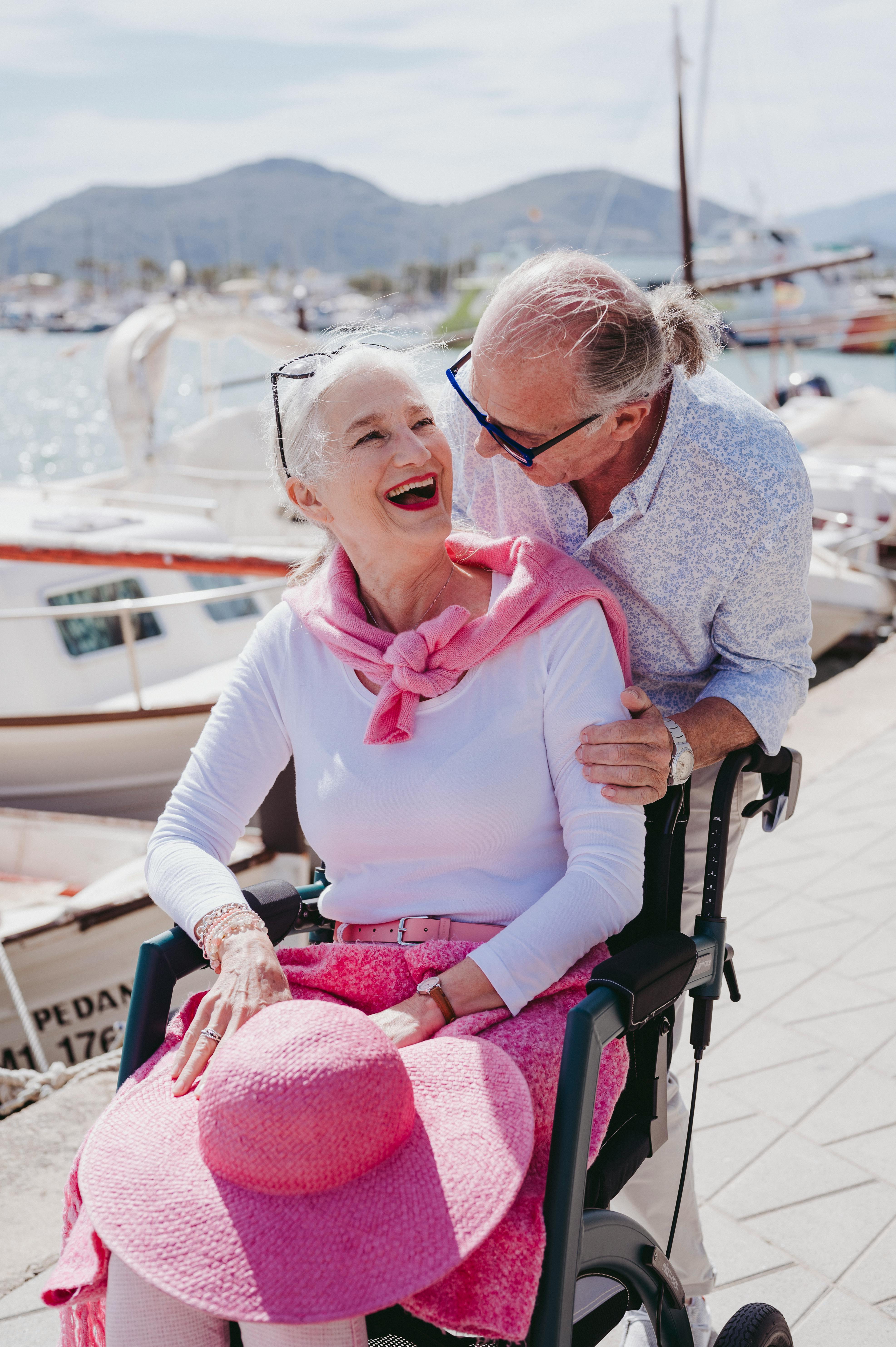 Old Man And Young Girl Photos, Download The BEST Free Old Man And Young ...