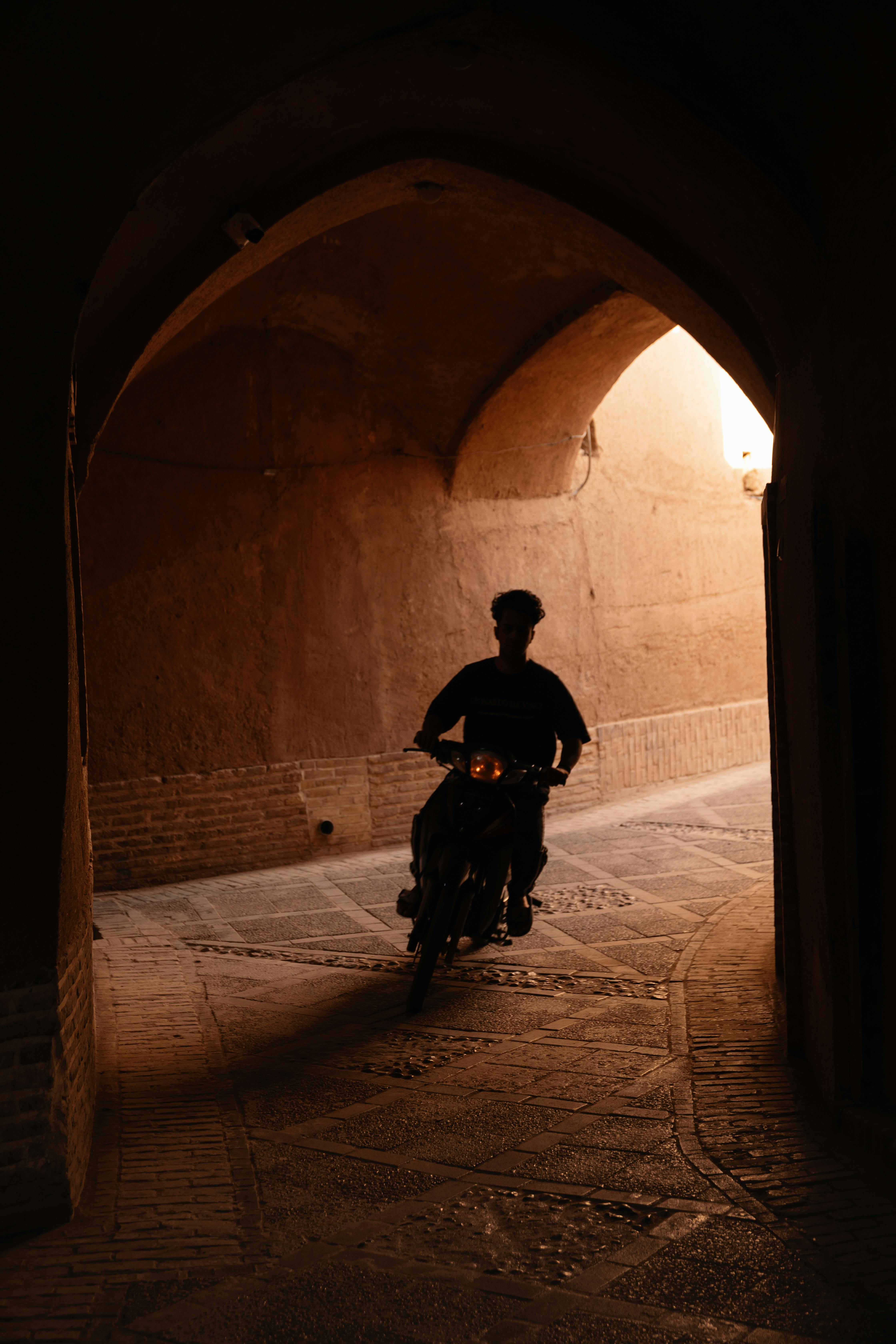 Wall Shadow Photos, Download The BEST Free Wall Shadow Stock Photos ...