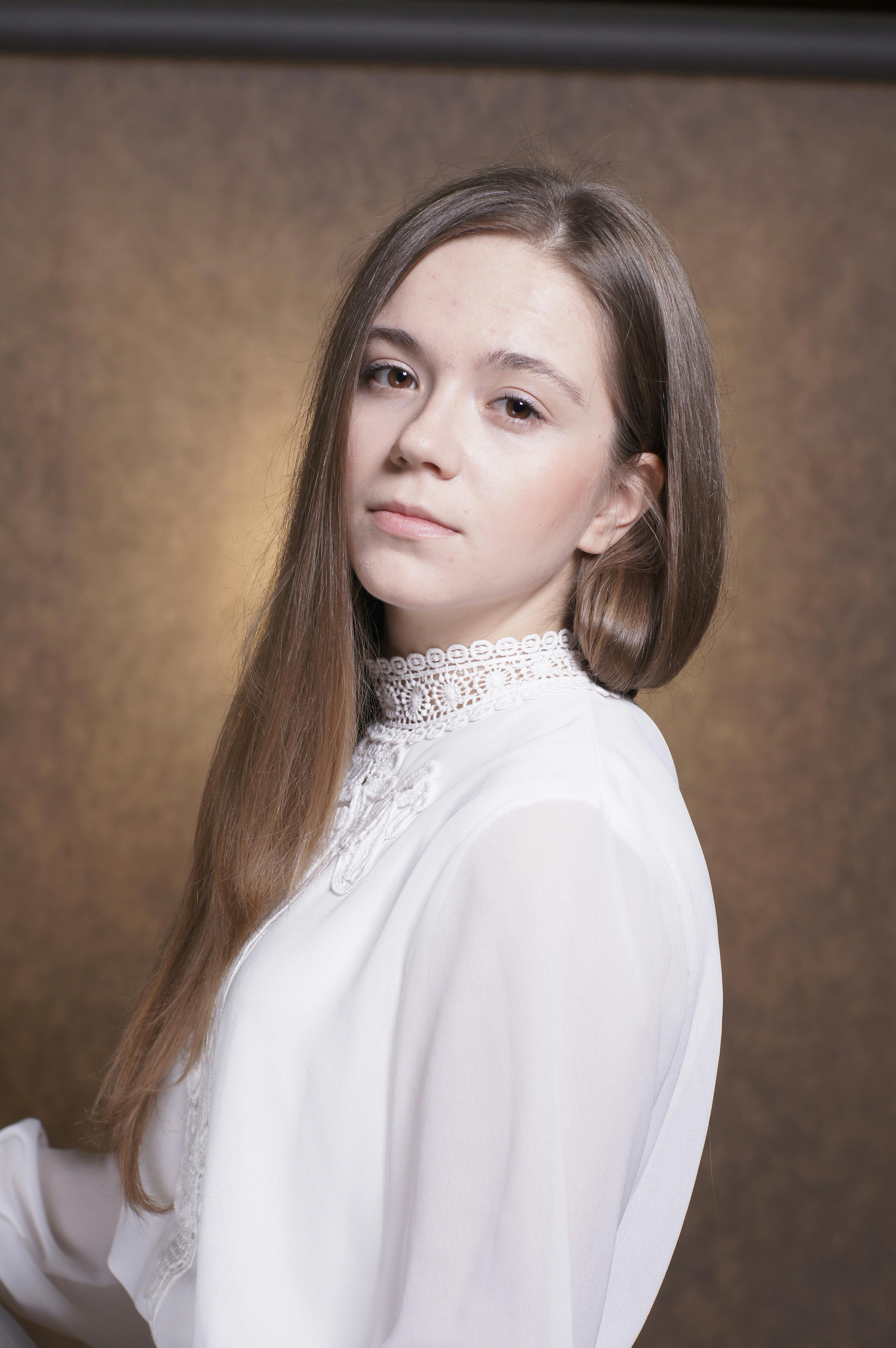 Portrait Smail Photos, Download The BEST Free Portrait Smail Stock ...