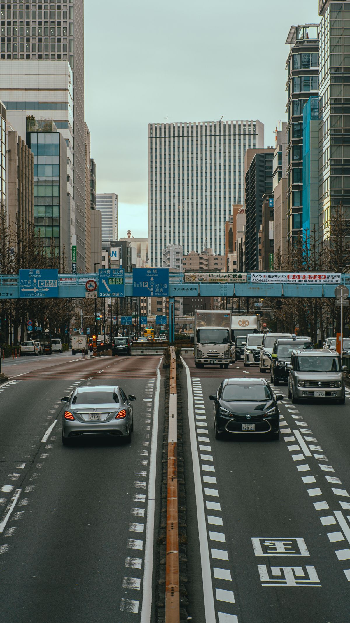 Tokyo Cars Photos, Download The BEST Free Tokyo Cars Stock Photos & HD ...