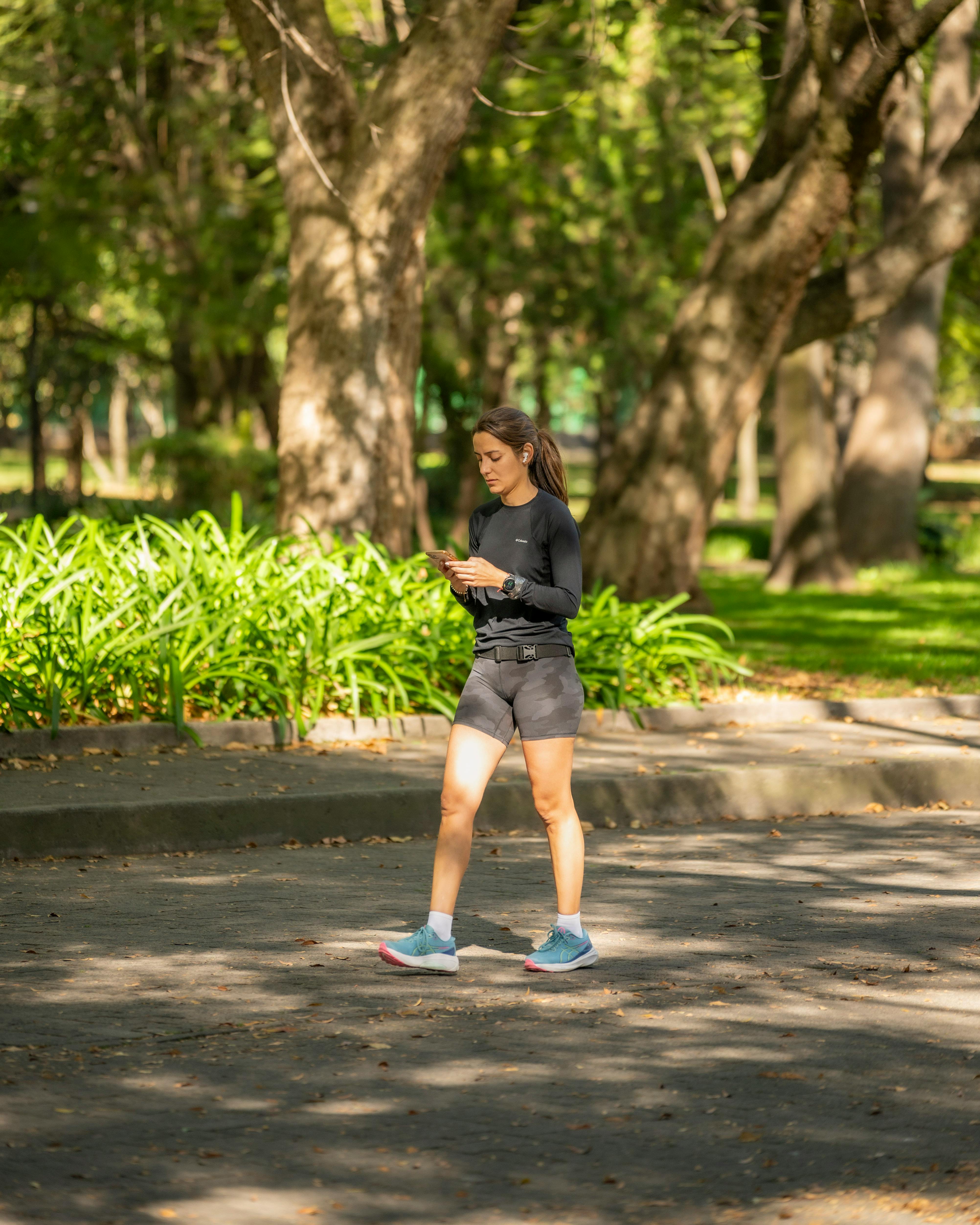 Foto profissional gratuita de ação, ao ar livre, aptidão ao ar livre ...