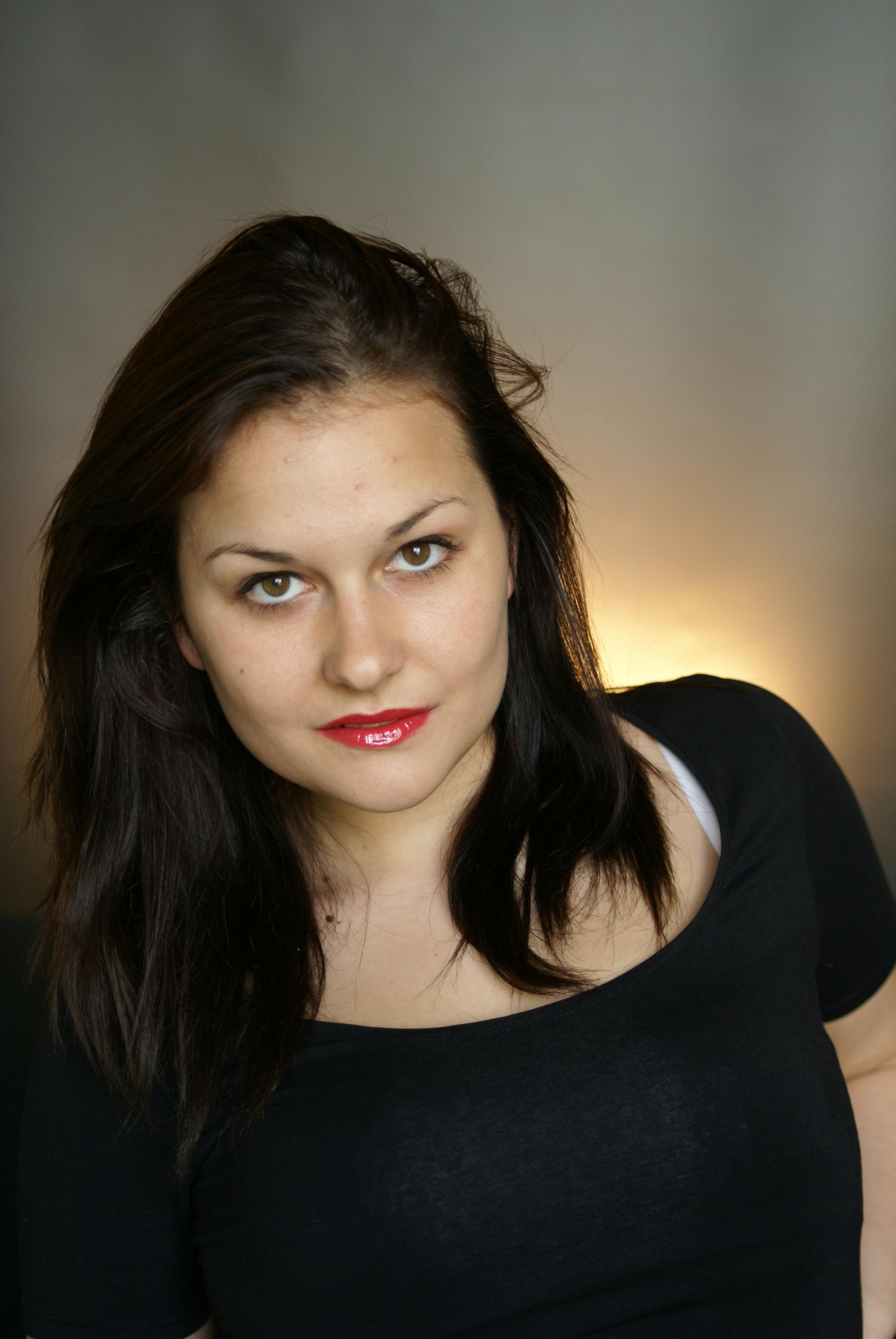 Memegang Smail Photos, Download The BEST Free Memegang Smail Stock ...