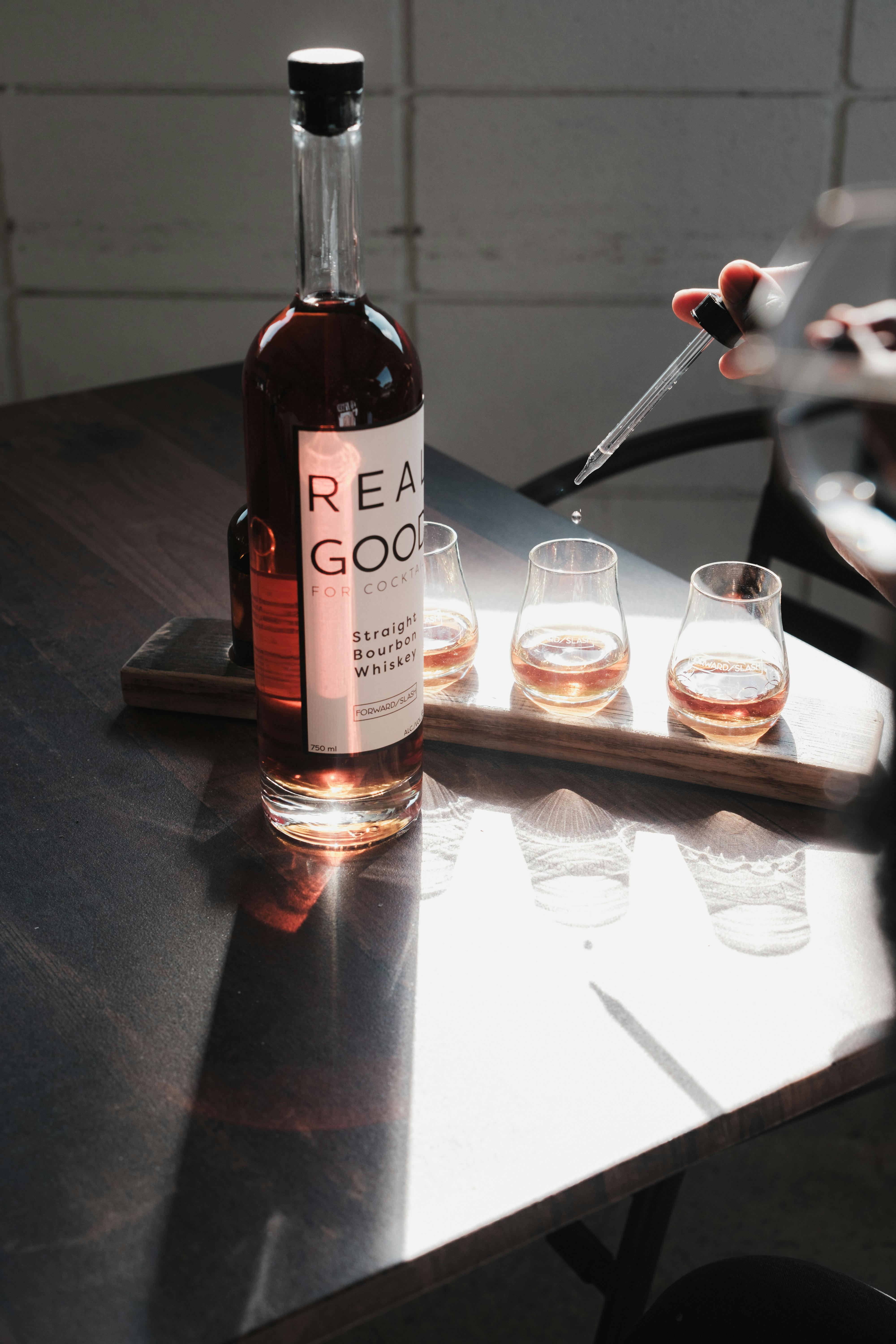 Bottle Shots Photos, Download The BEST Free Bottle Shots Stock Photos ...