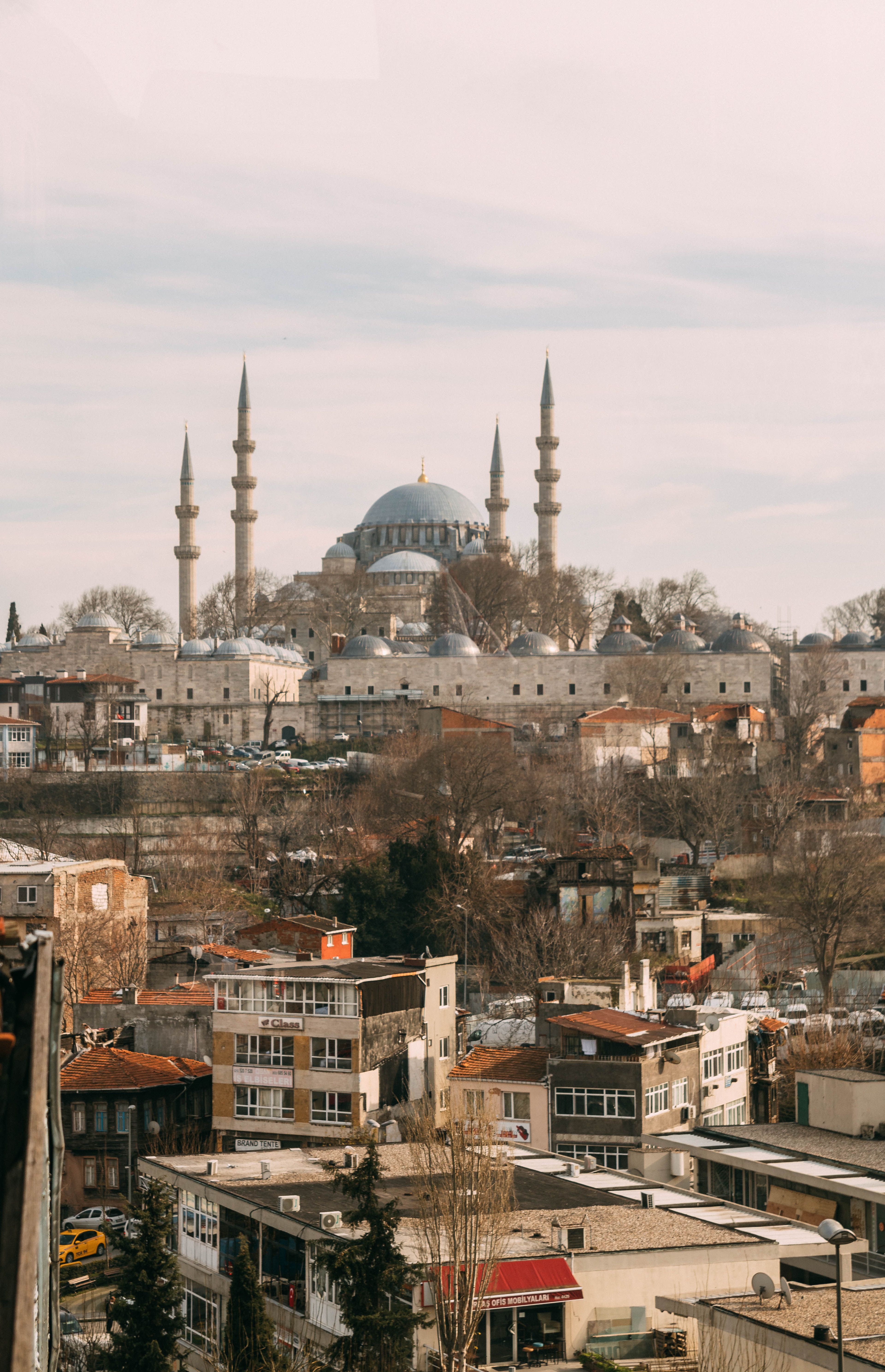 Mosque in the Old Town of Kabul · Free Stock Photo