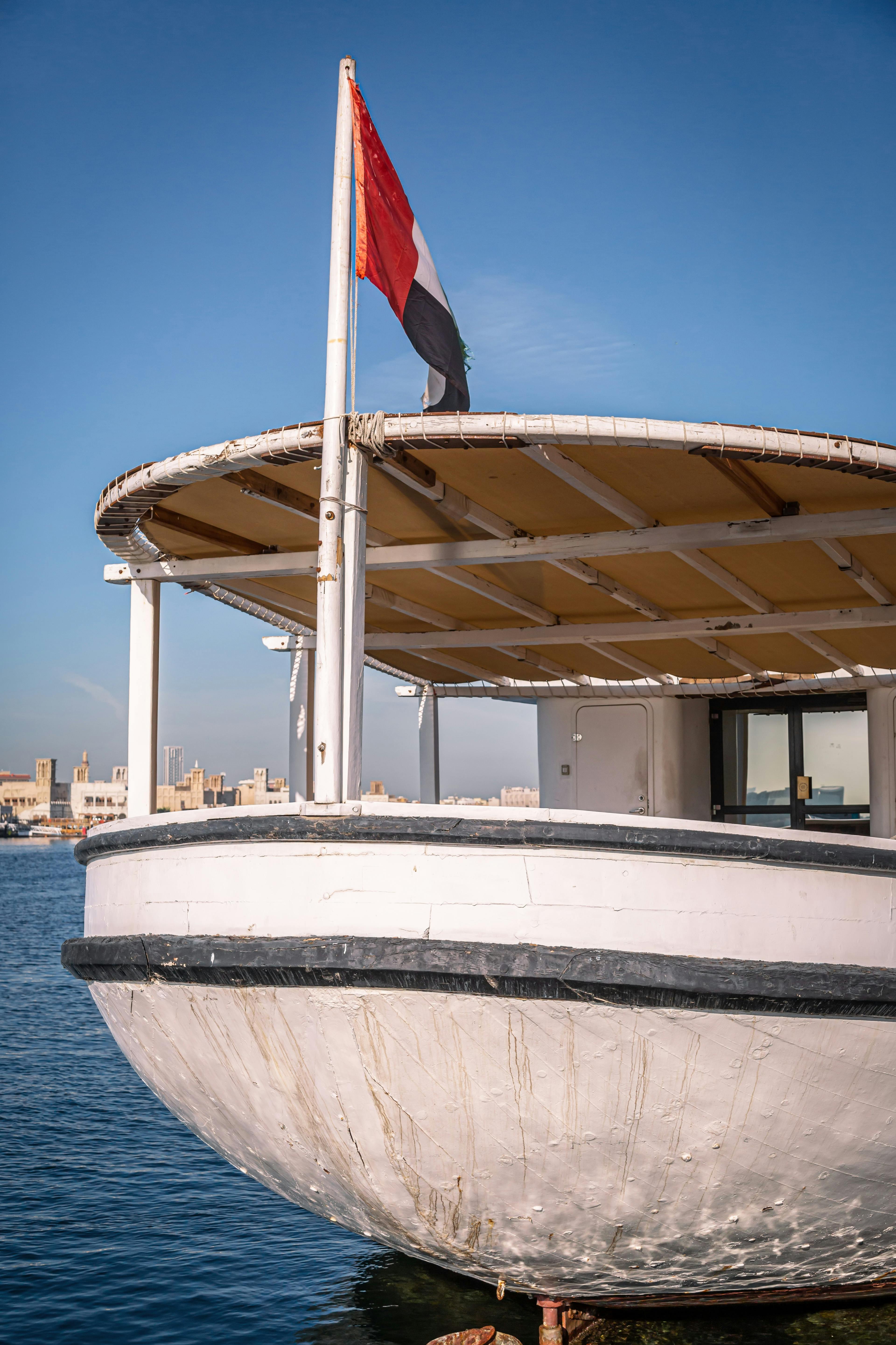 Stern of the ship · Free Stock Photo