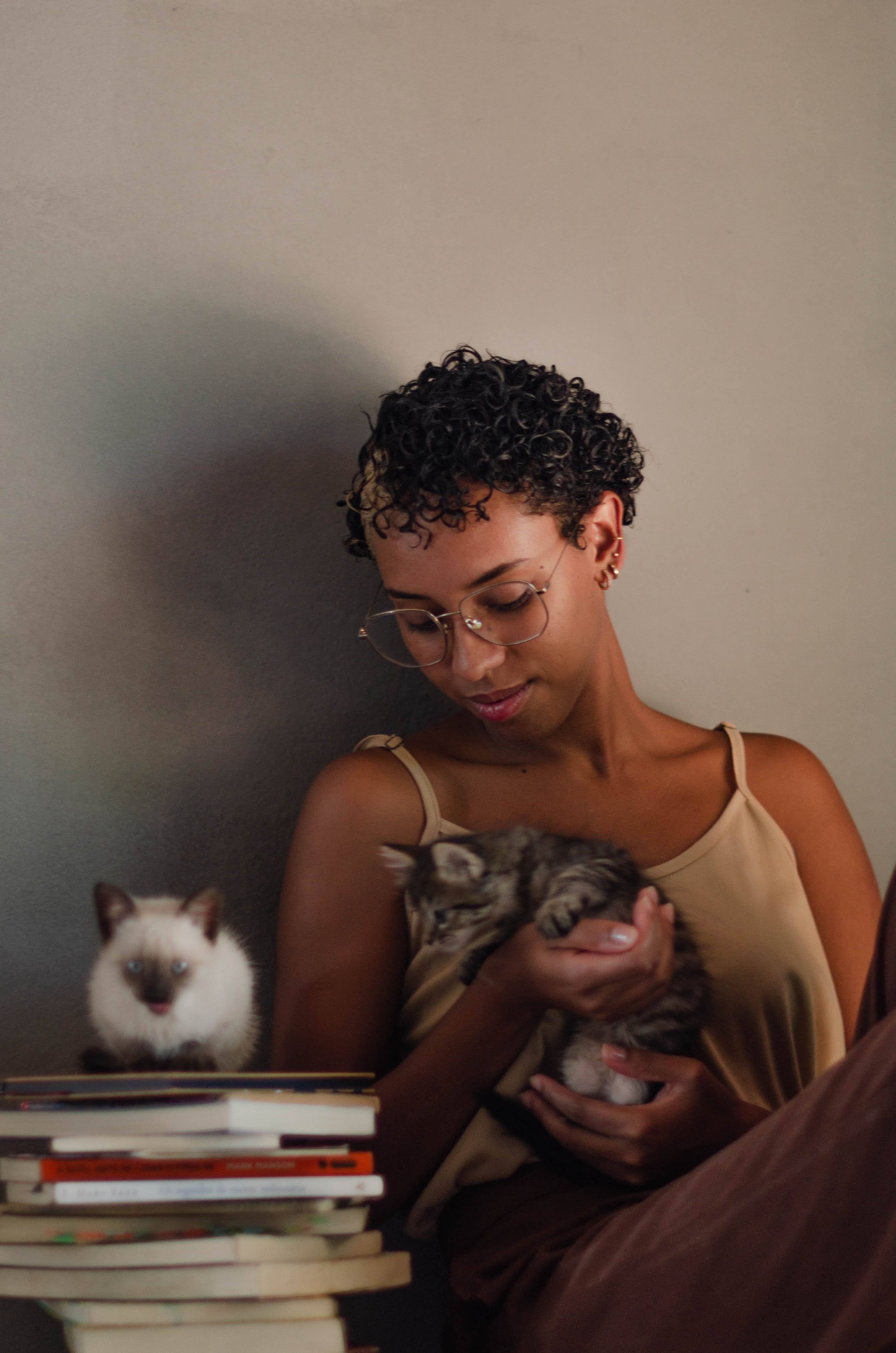 Black Woman With Cat Free Photos, Download The BEST Free Black Woman ...