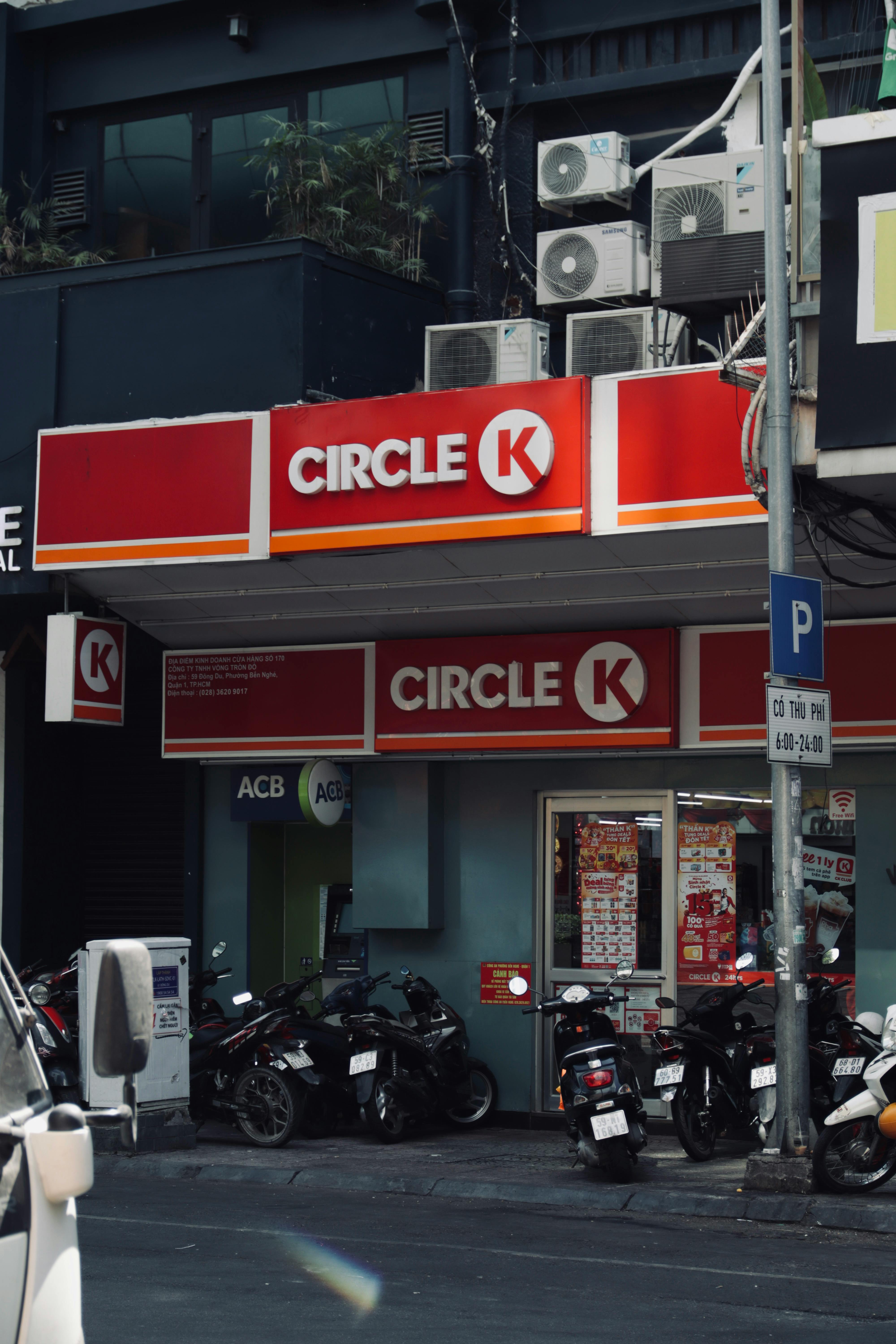 Circle K Gas Station · Free Stock Photo