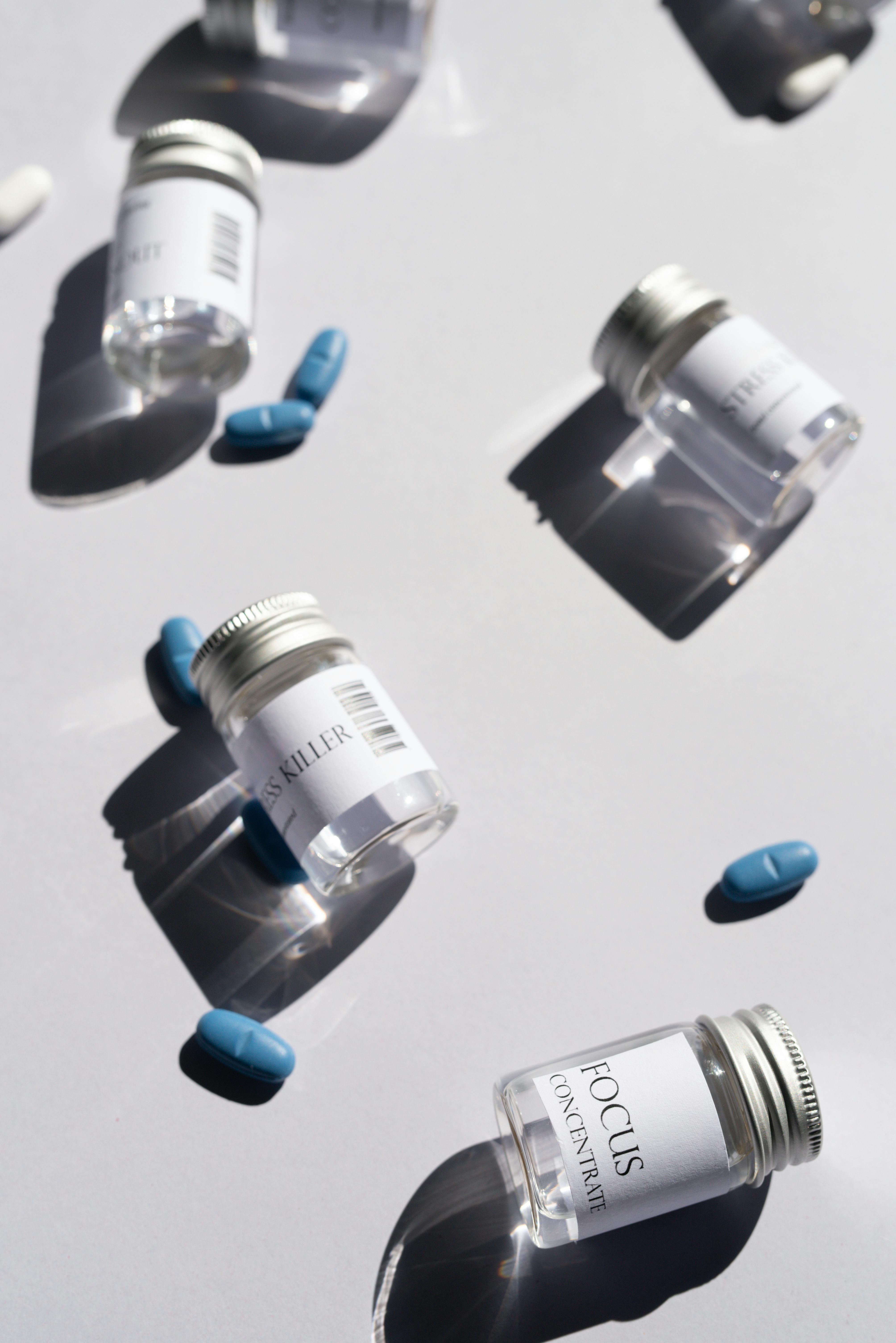 Close Up Photography of Pills · Free Stock Photo