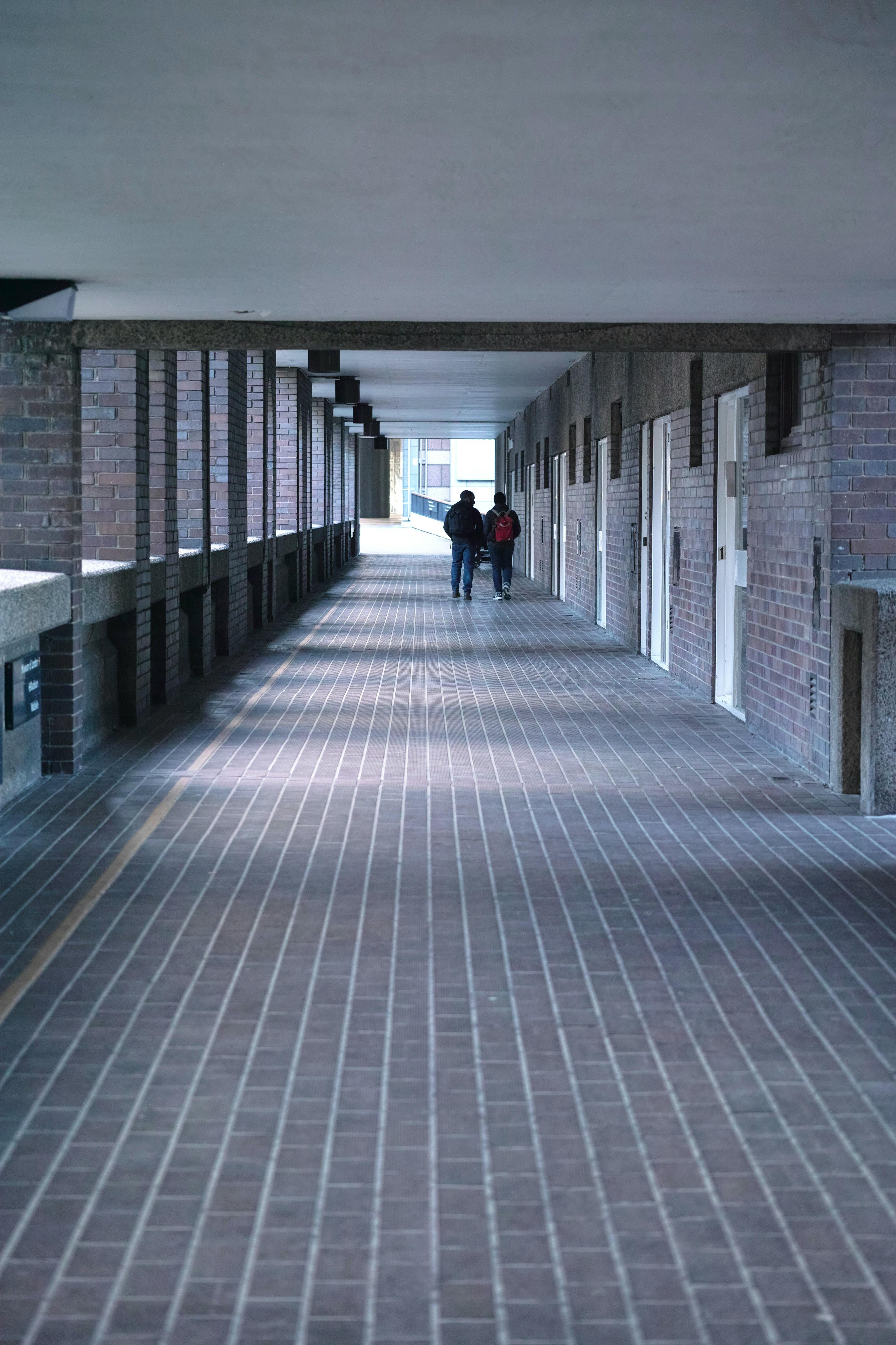 Brick Wall In Perspective Photos, Download The BEST Free Brick Wall In ...