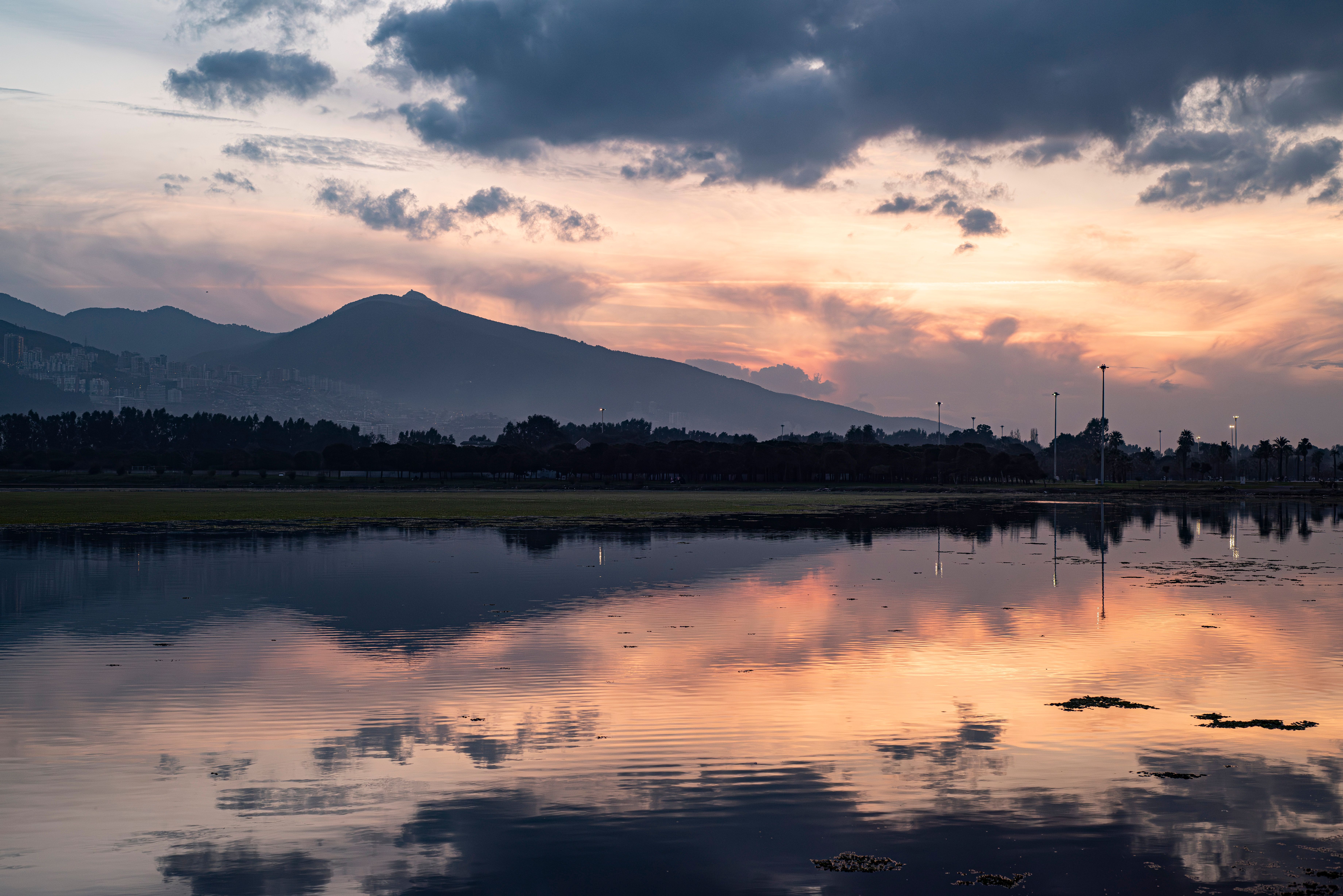 Lake in Countryside at Sunset · Free Stock Photo