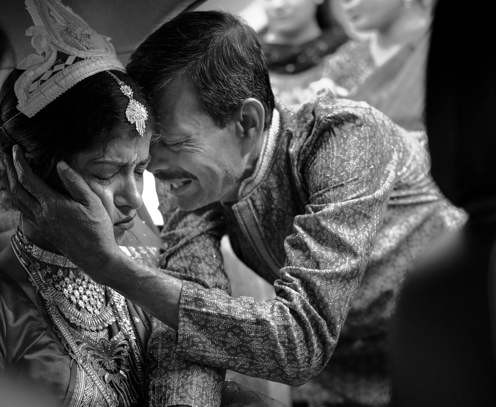 Sad Indian Women Crying Photos, Download The BEST Free Sad Indian Women Crying Stock Photos & HD ...