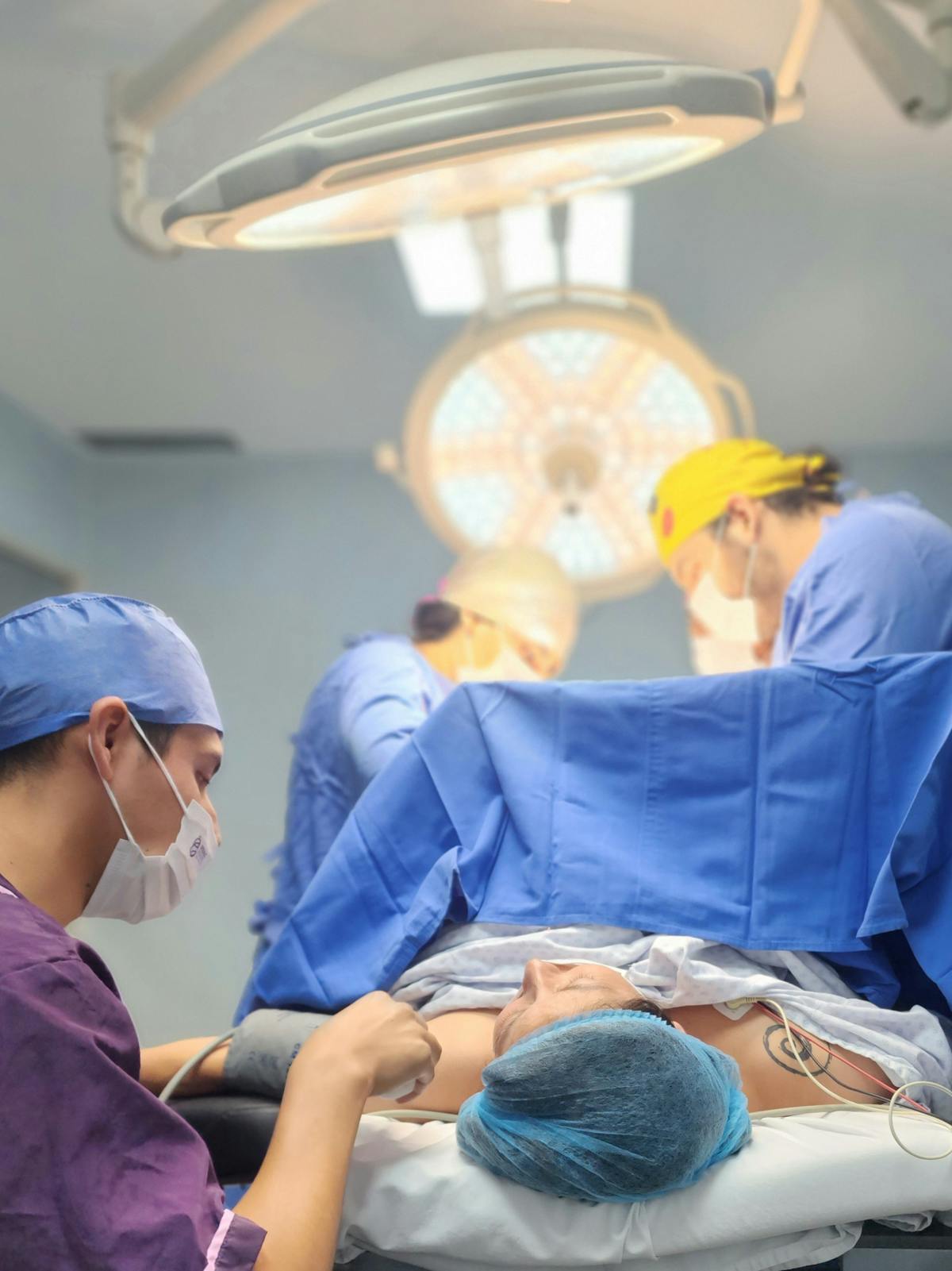 Operating Room Photos, Download The BEST Free Operating Room Stock ...