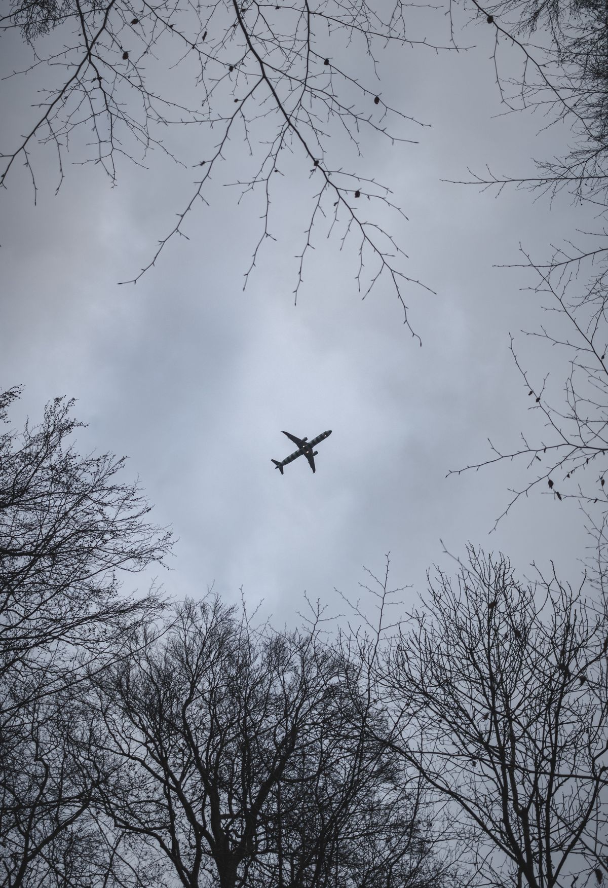 Plane Black Background Photos, Download The BEST Free Plane Black ...