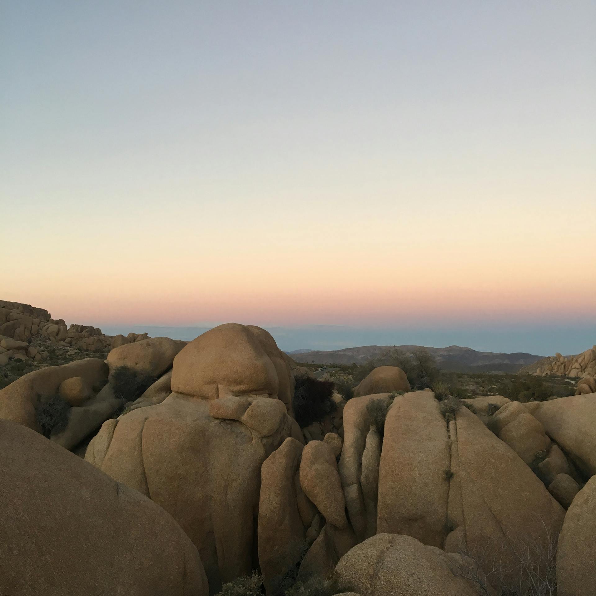 LG Stand by me go Зөөврийн дэлгэц 27 инч