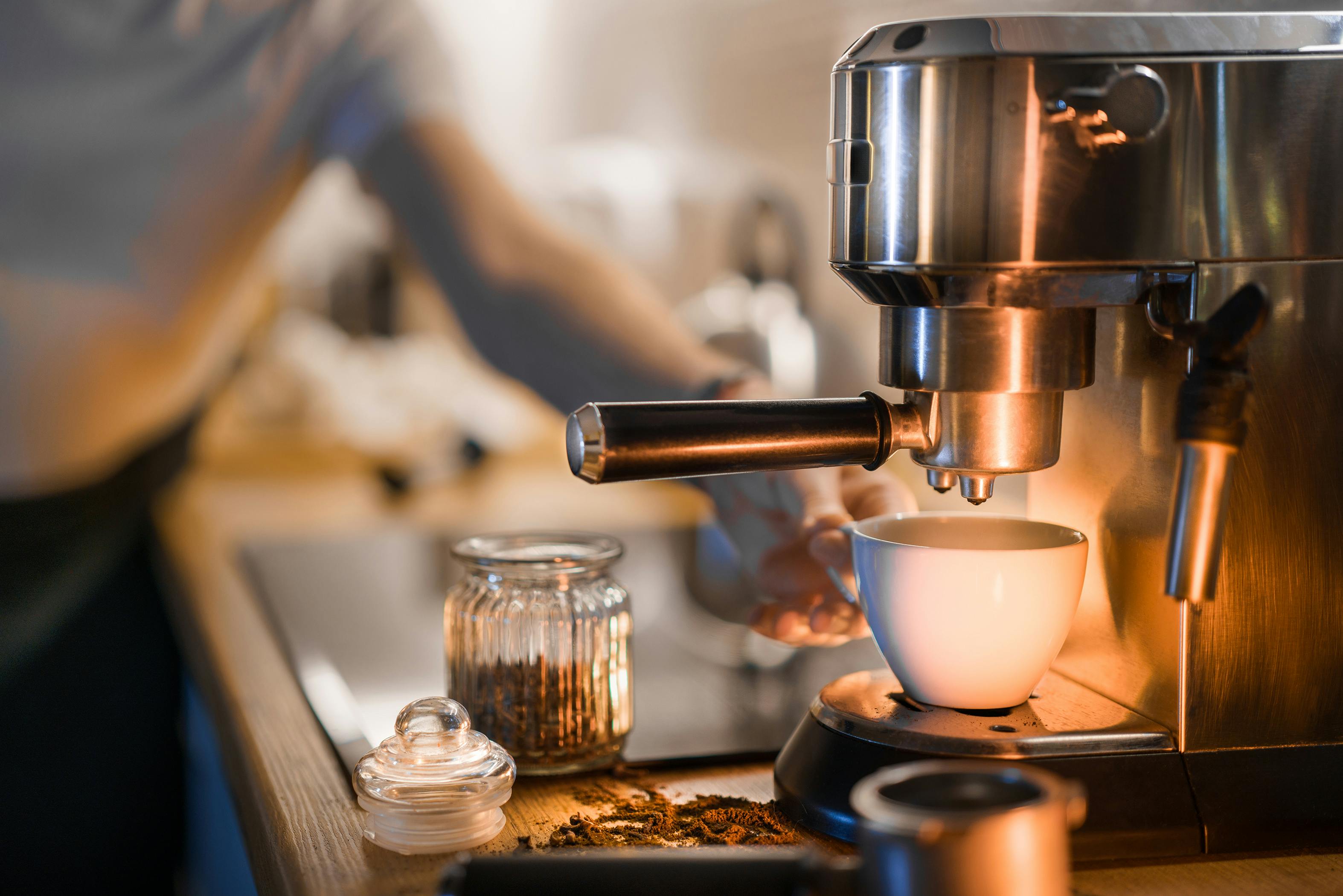 Machine Filling Coffee · Free Stock Photo
