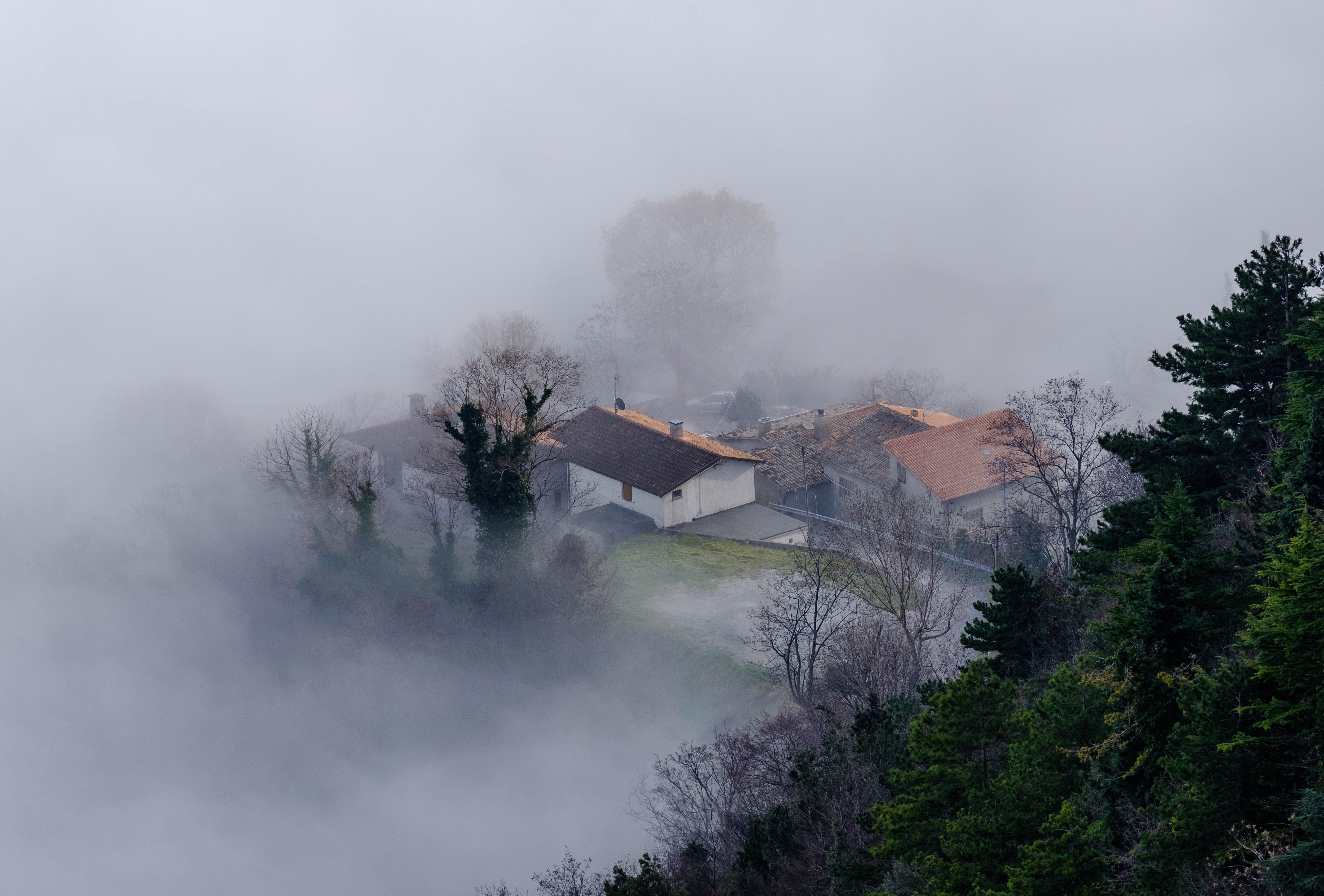 Cloud and Fog over Houses in Village · Free Stock Photo