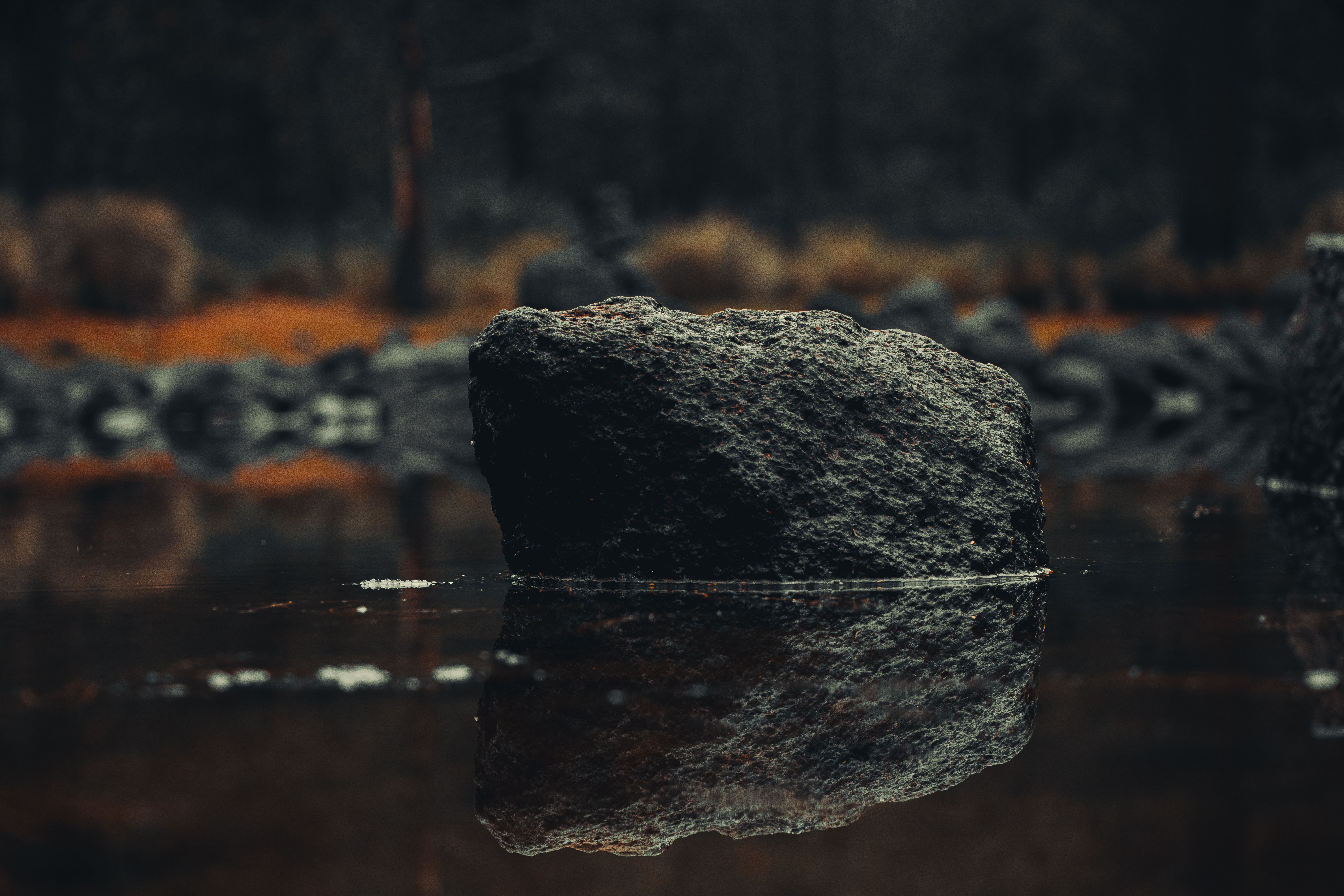 Stone in Water · Free Stock Photo
