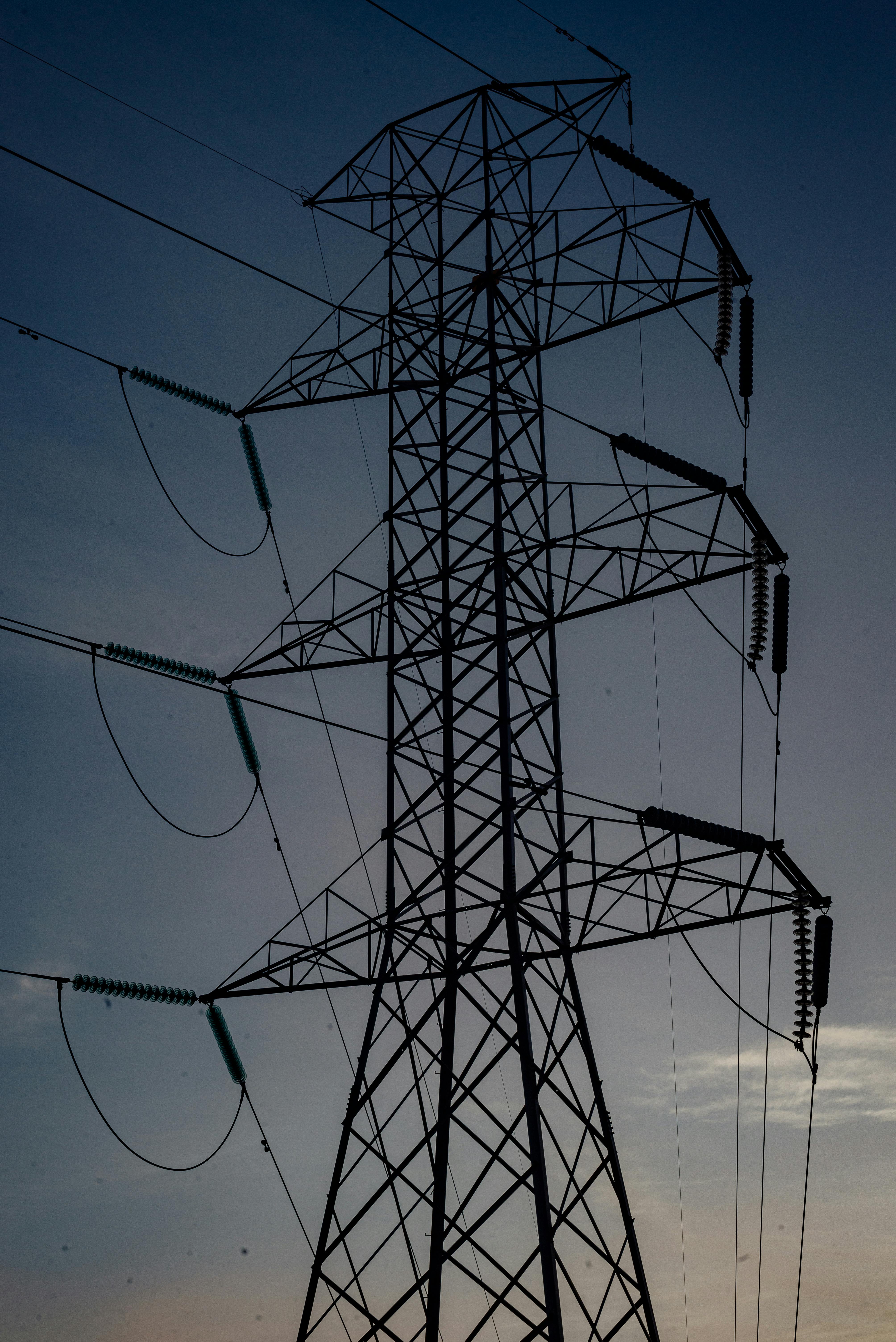 Electricity Pylon in the Evening · Free Stock Photo