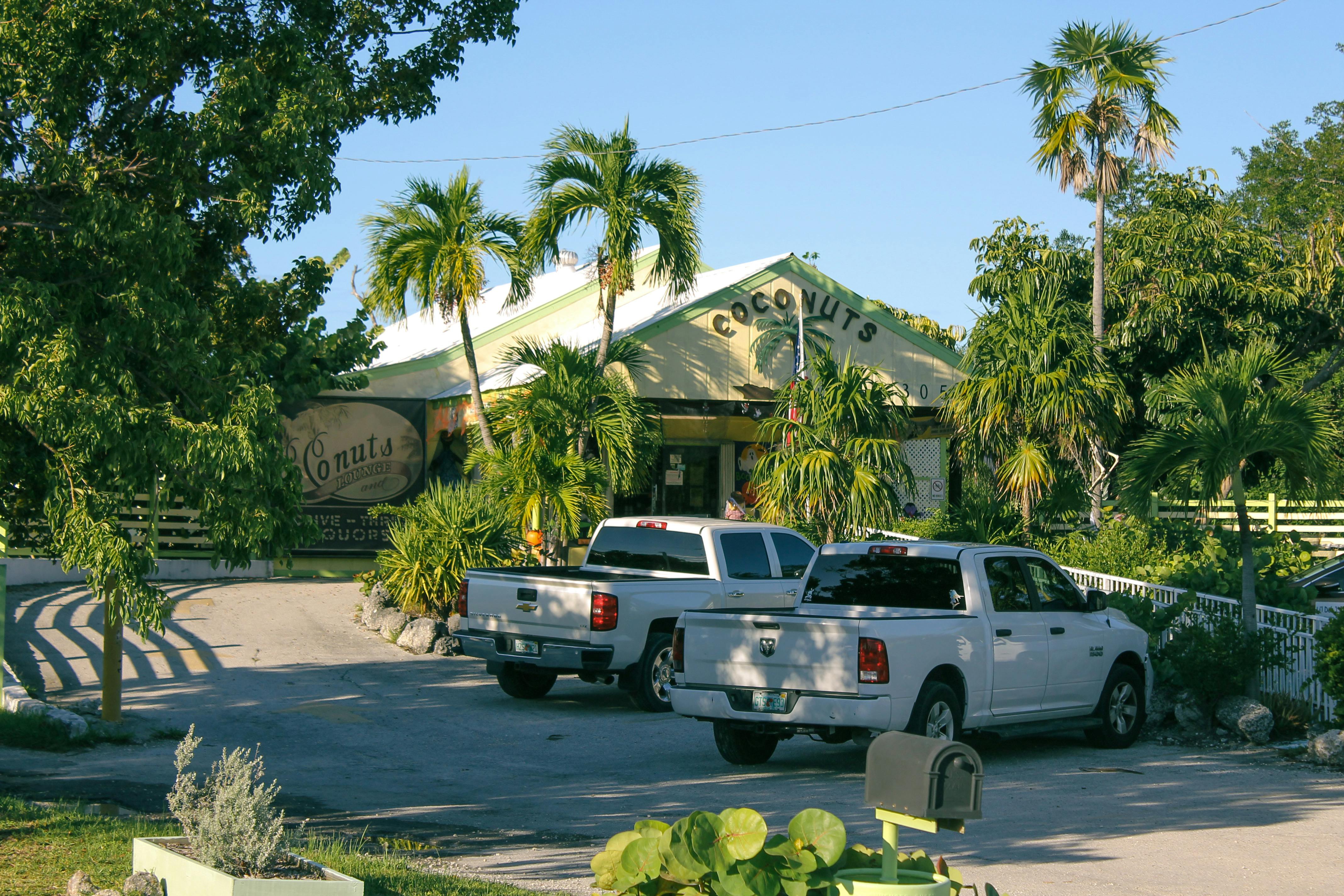 Pick Up Trucks Photos, Download The BEST Free Pick Up Trucks Stock ...