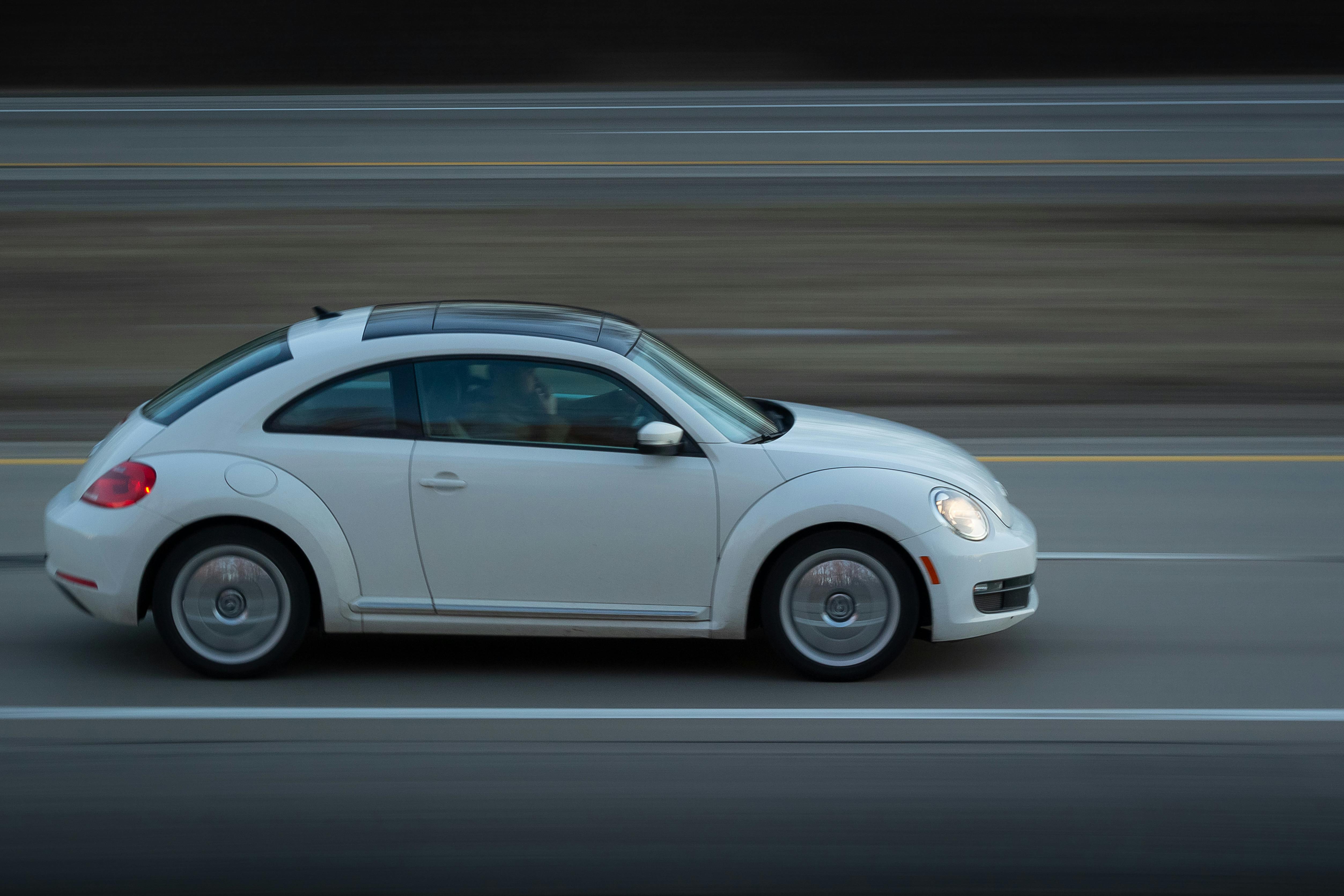 Foto de stock gratuita sobre al aire libre, auto compacto, automotor ...