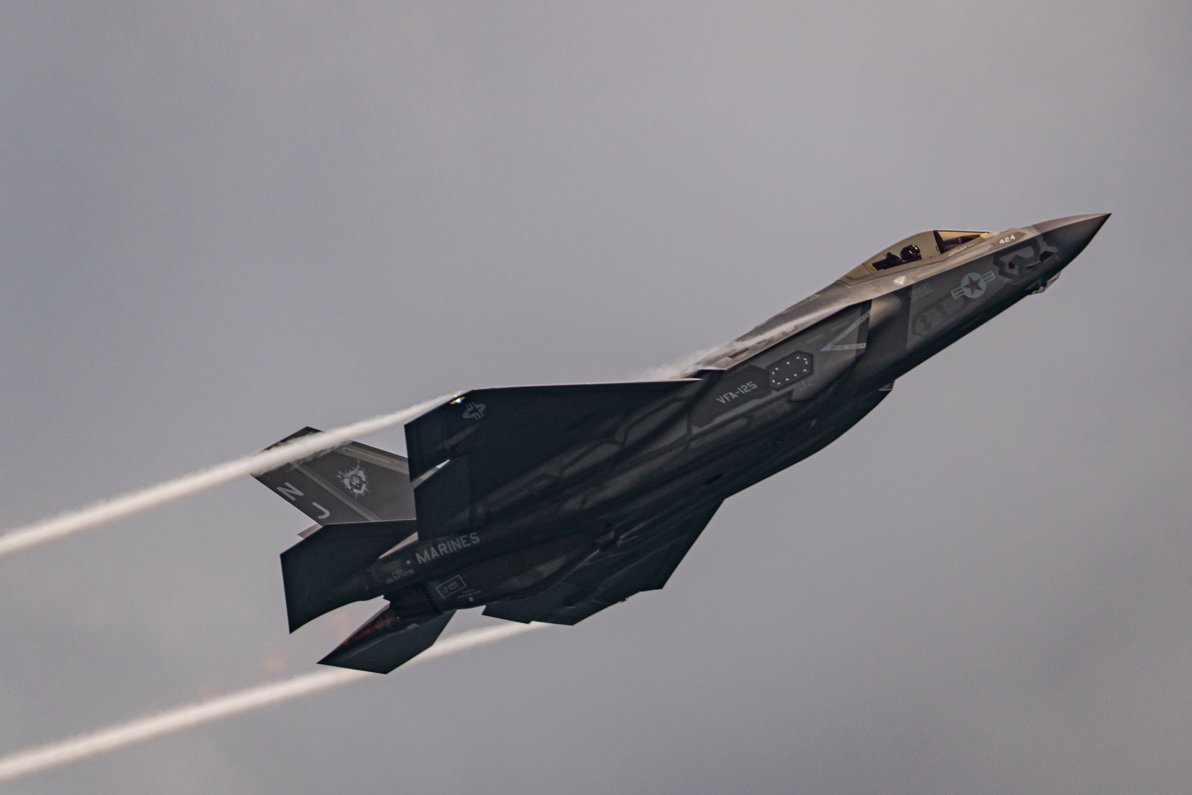US Navy Military Aircraft Show · Free Stock Photo